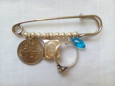 Bridal Pin: Something Old, Something New... : 5 Steps (with Pictures ...