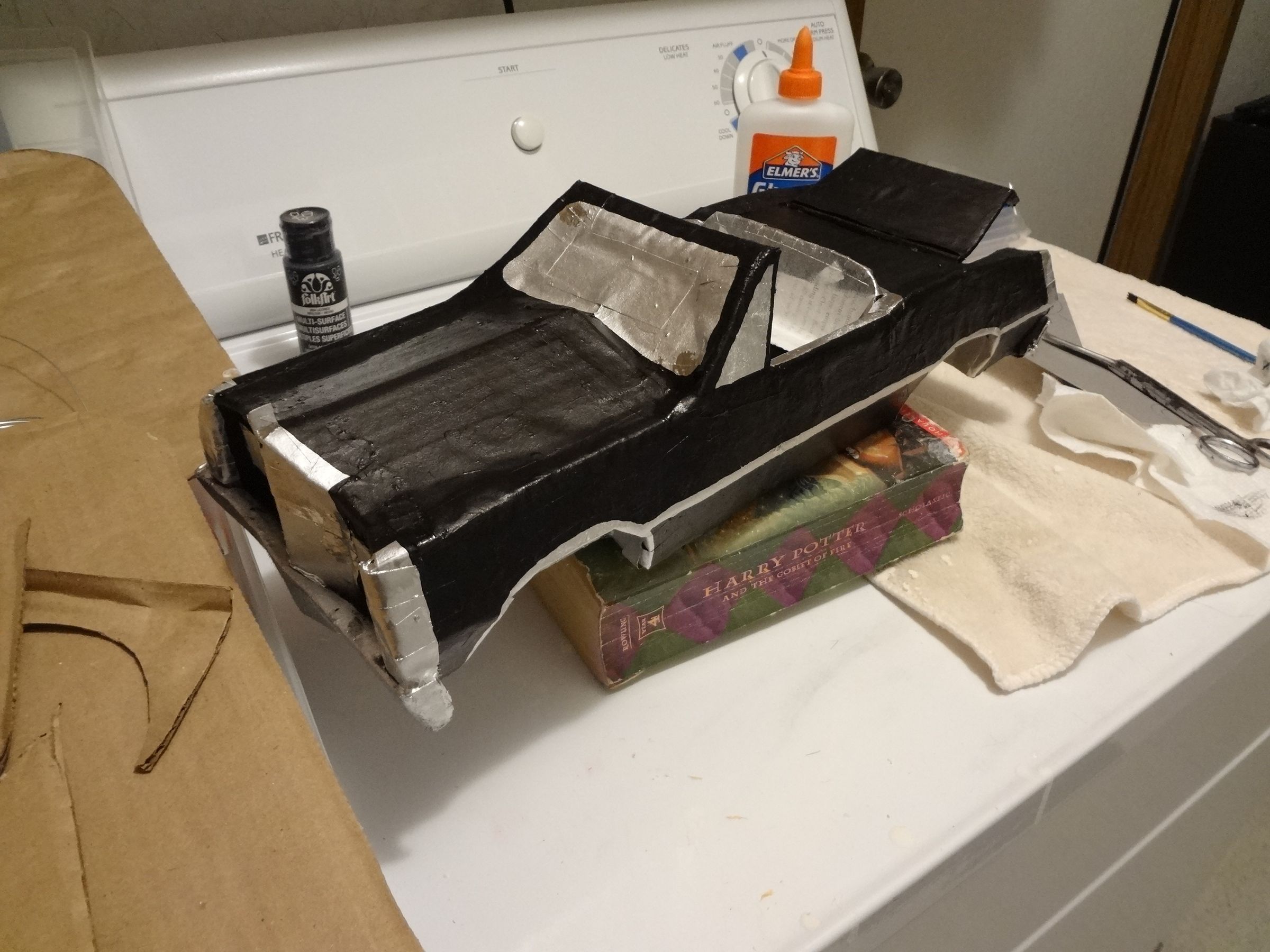 Paper Mache Cardboard Car. : 7 Steps (with Pictures) - Instructables