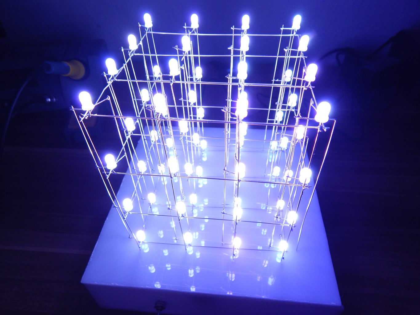 Build Your Own 4x4x4 RGB LED Cube : 9 Steps (with Pictures) - Instructables Build Your Own 4x4x4 RGB LED Cube : 9 Steps (with Pictures) - Instructables