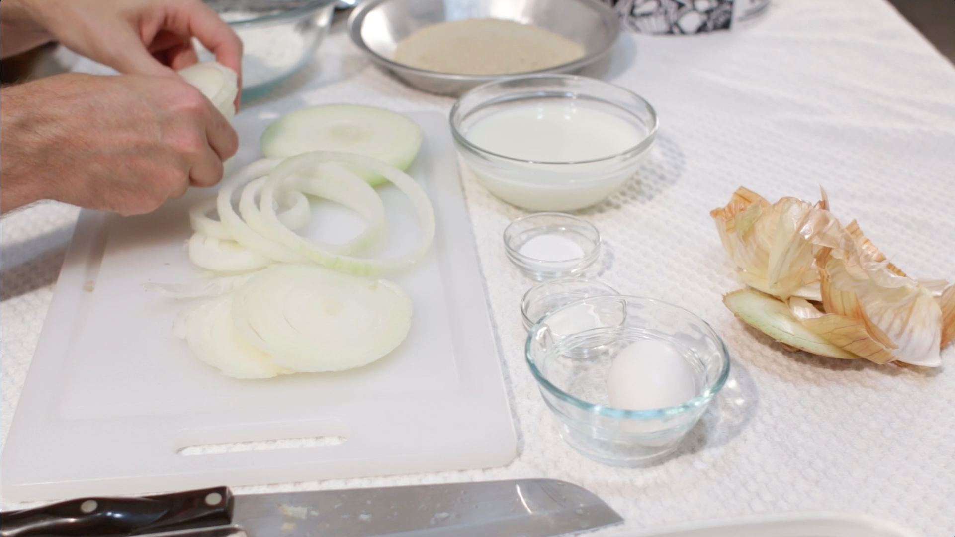 Easy Amazing Onion Rings : 9 Steps (with Pictures) - Instructables