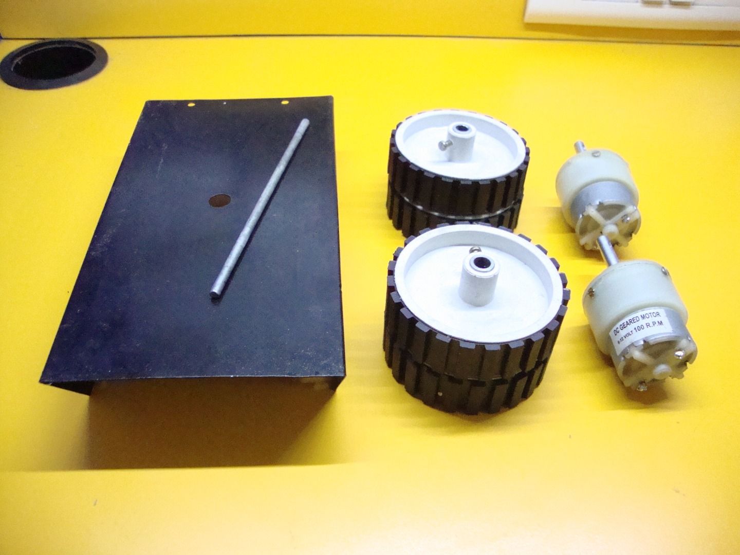 Laptop Controlled Robot V2.0 : 24 Steps (with Pictures) - Instructables