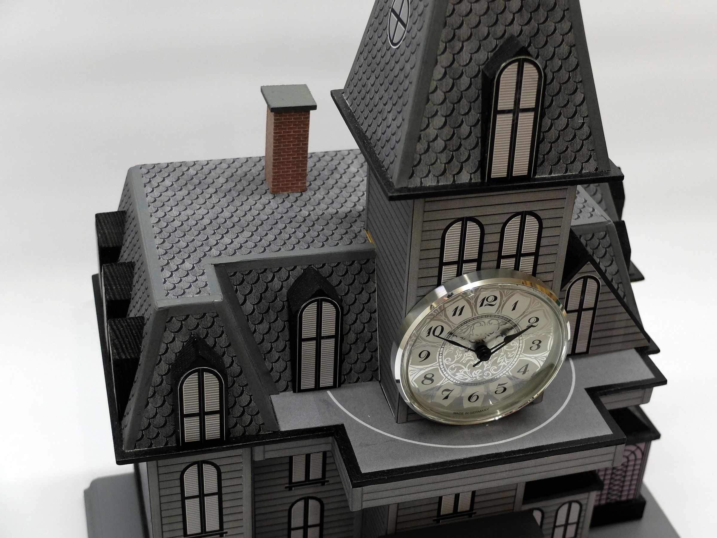 Addams Family Clock : 8 Steps (with Pictures) - Instructables