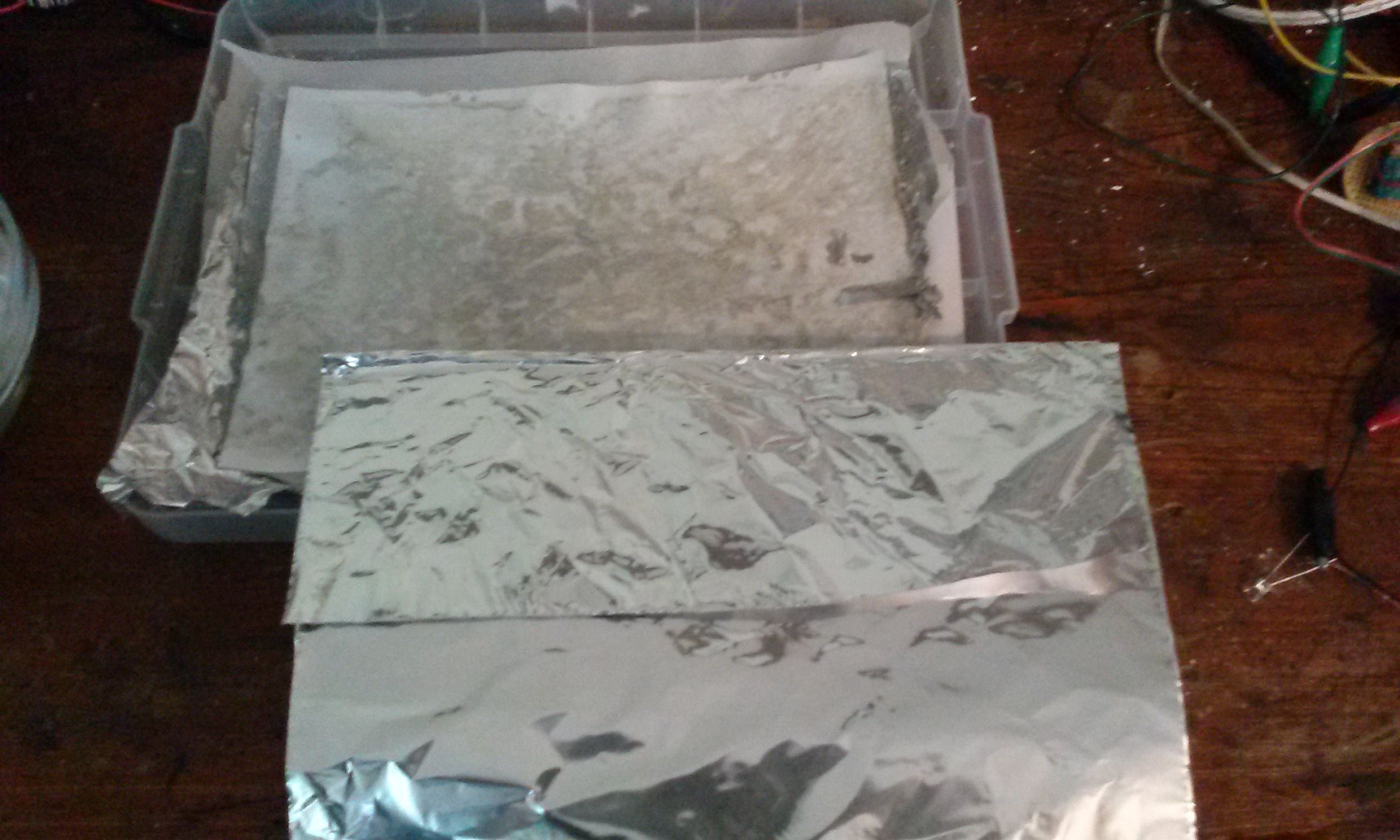 Junk Battery - 2.65v Rechargable Aluminum-Ion : 12 Steps (with Pictures ...