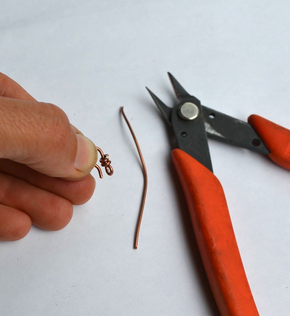 DIY NECKLACE CLASP : 14 Steps (with Pictures) - Instructables