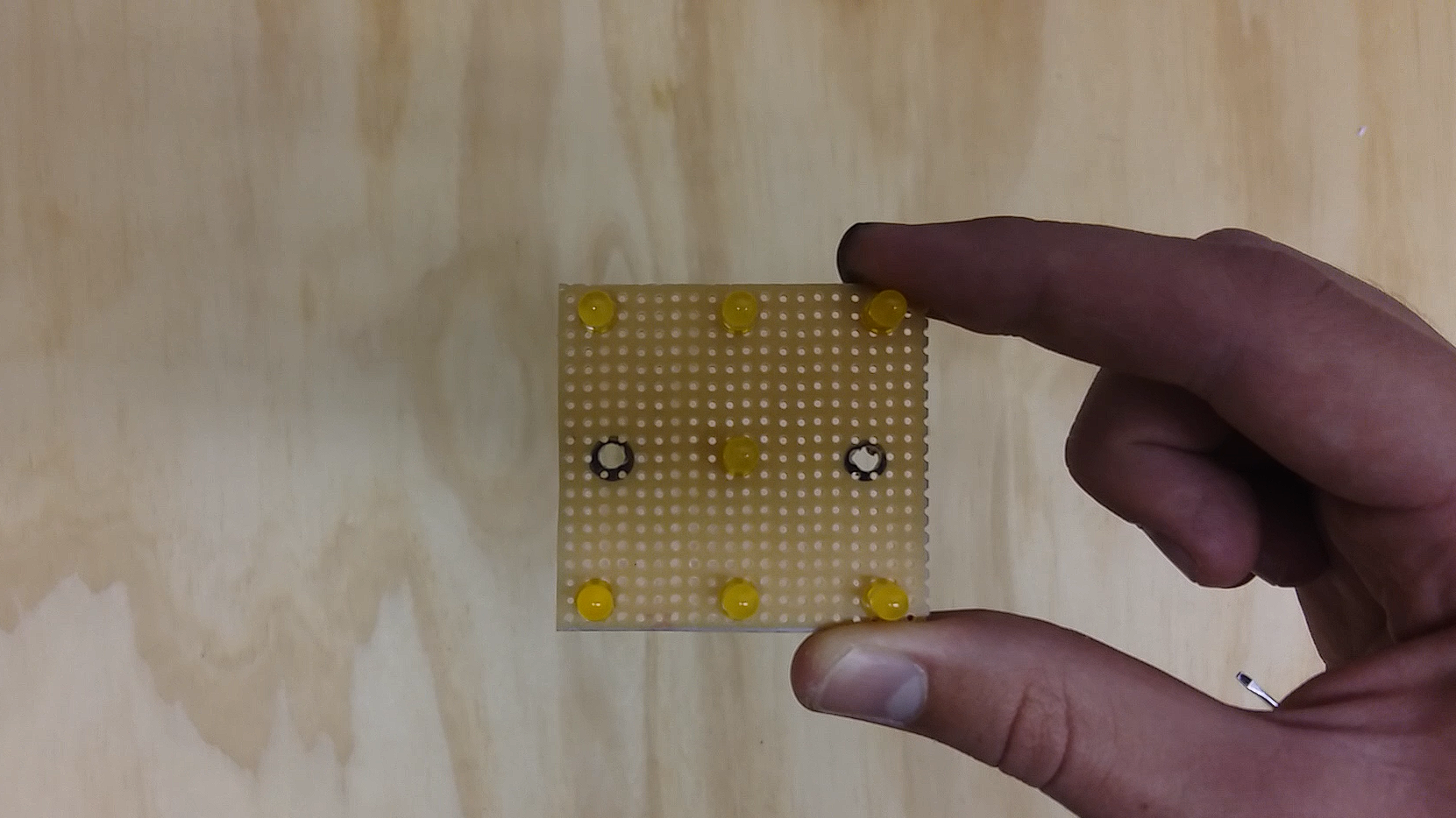 How to Build Your Own DigiDice | Electronic LED Dice : 8 Steps (with ...