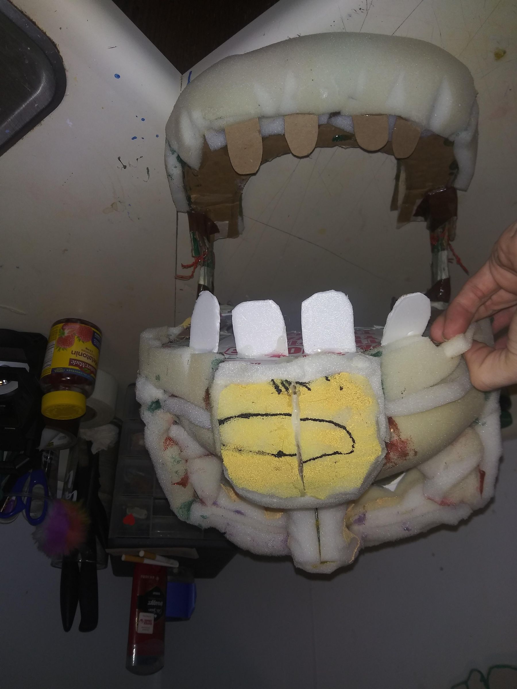 DIY FNAF Spring Trap Full Costume : 4 Steps - Instructables