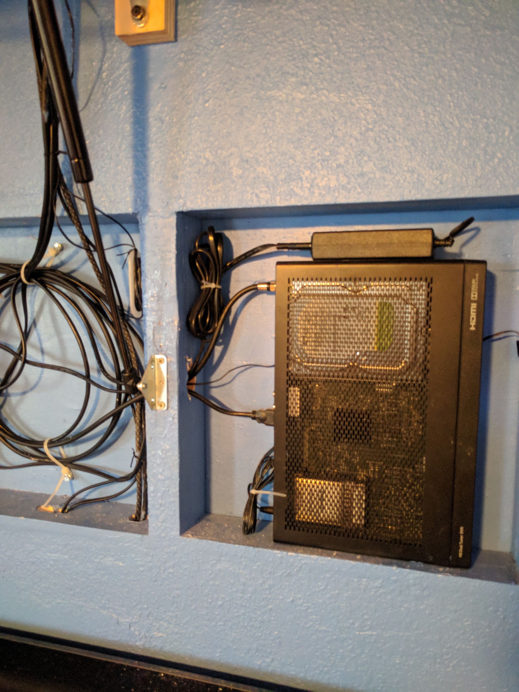 Hide Your DVR Behind Your TV : 13 Steps (with Pictures) - Instructables