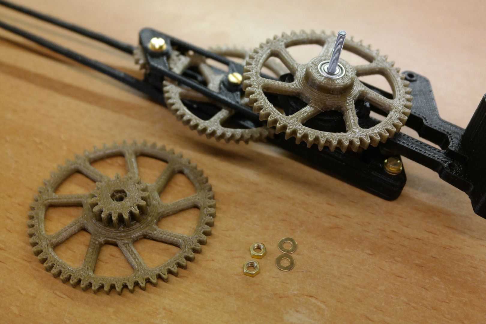 Hand in Hand Skeleton Clock : 11 Steps (with Pictures) - Instructables