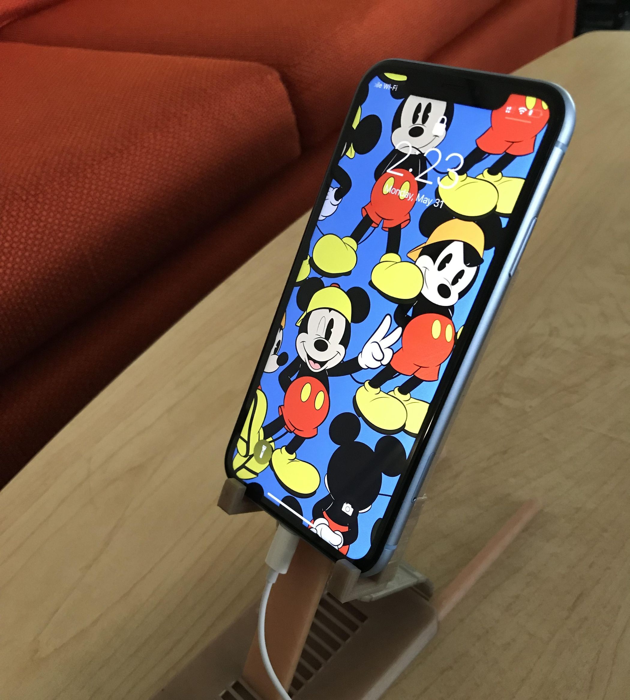 Adjustable Phone Stand : 7 Steps (with Pictures) - Instructables
