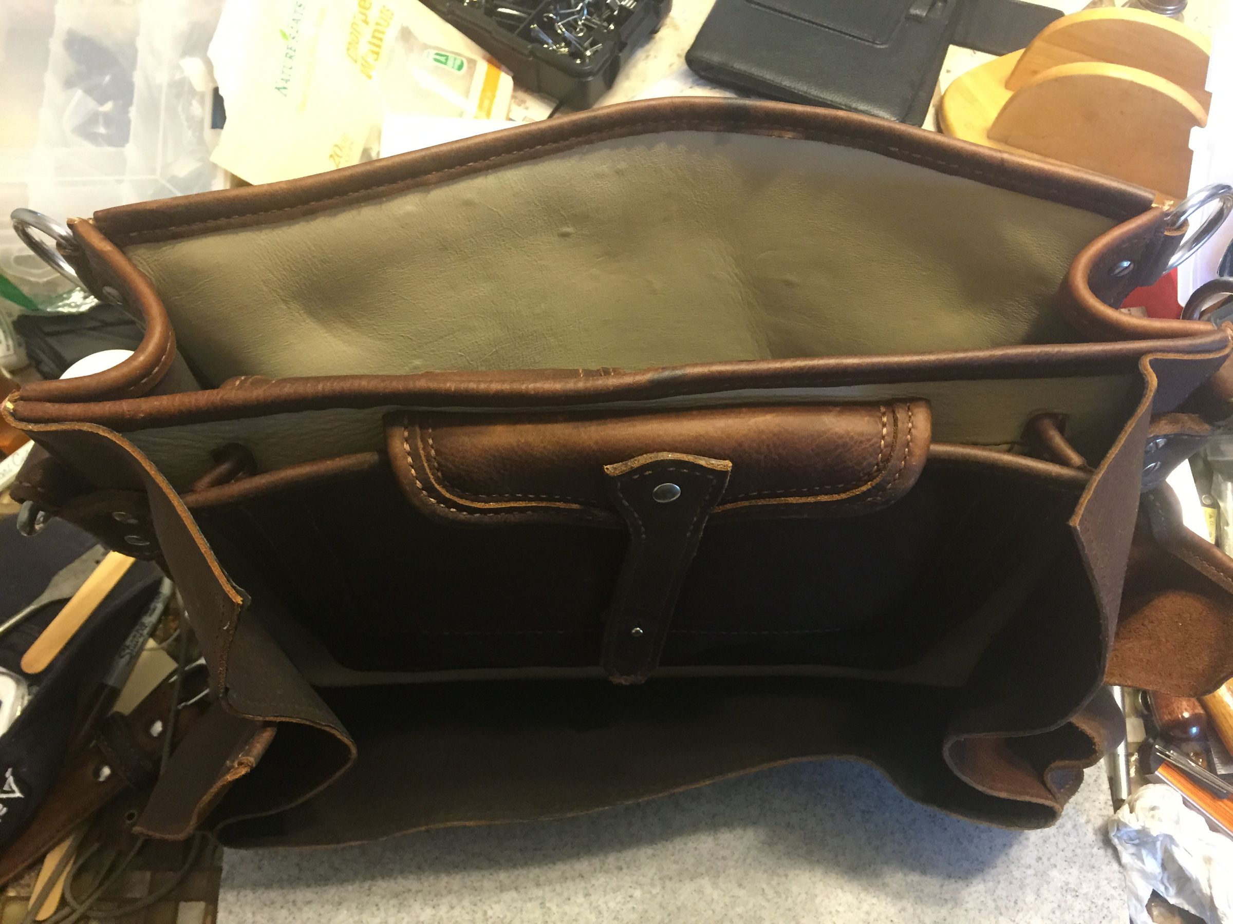 Leather Briefcase : 12 Steps (with Pictures) - Instructables