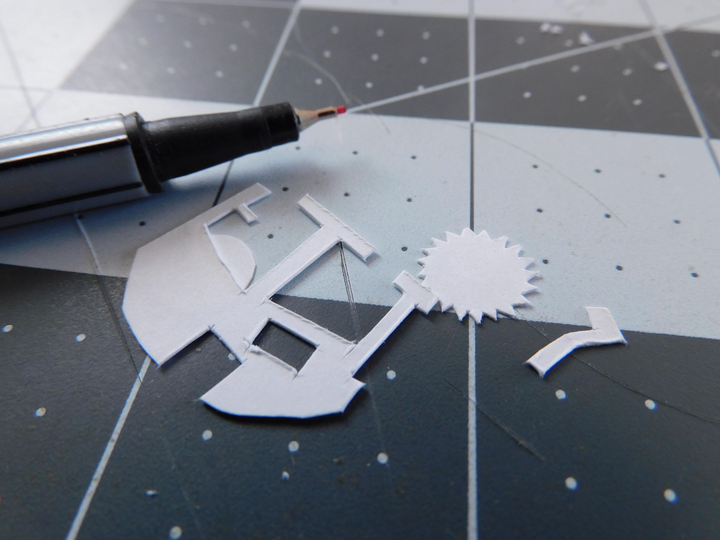 How to Make a Very Detailed Luxury Watch From Cardstock Paper : 8 Steps ...