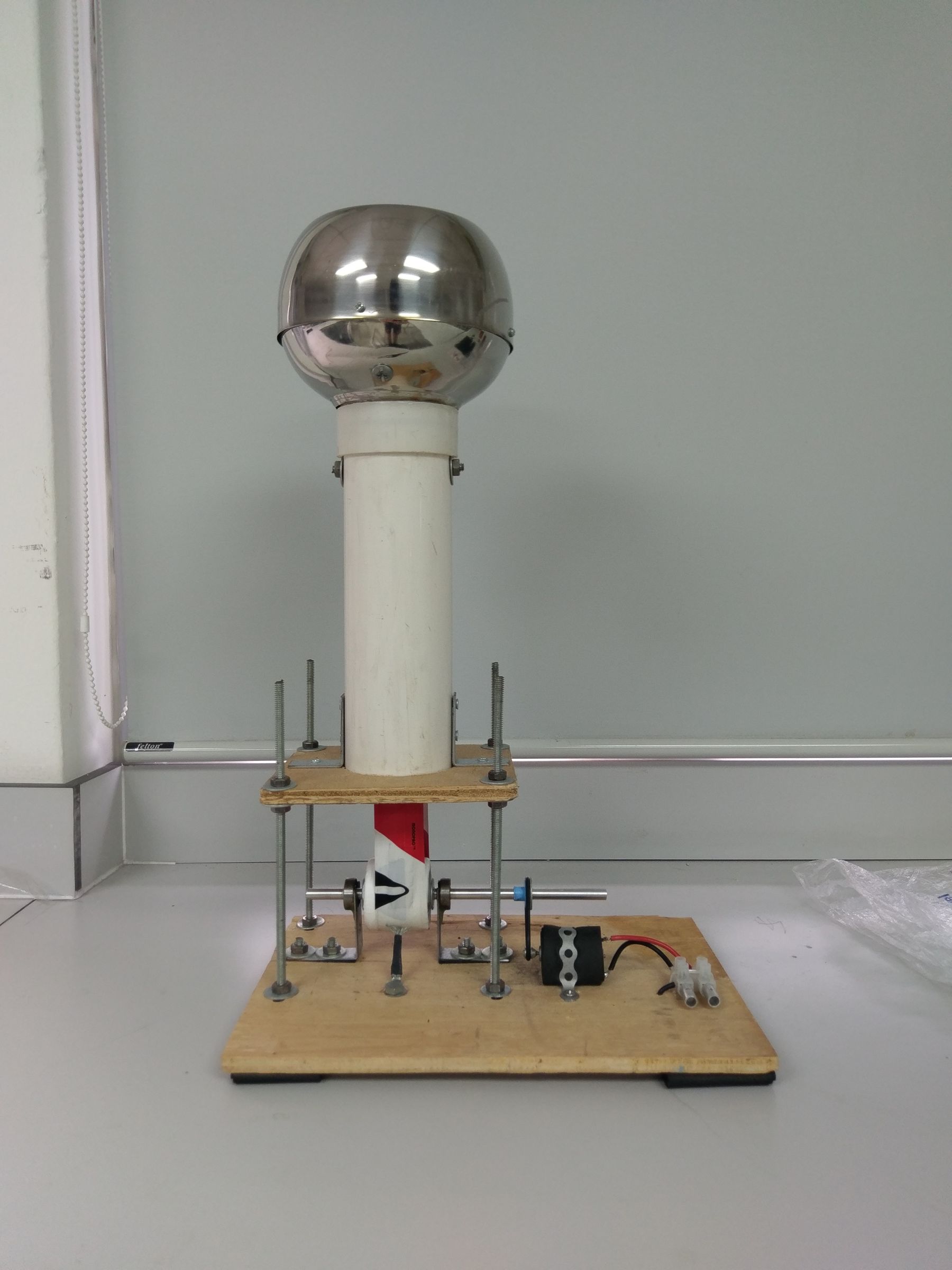How to Make a Van De Graaff Generator : 9 Steps (with Pictures ...