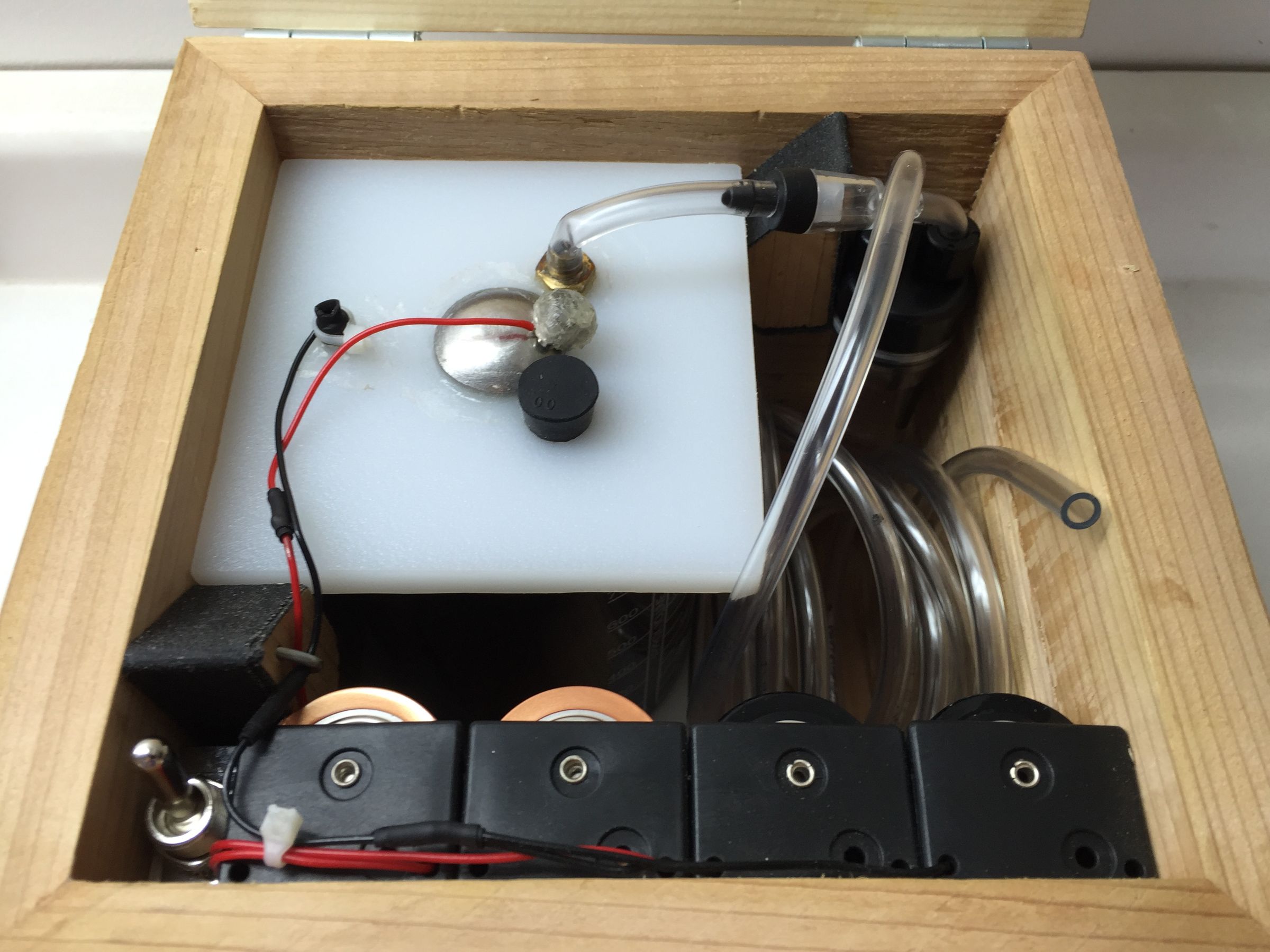 Simple and Durable Hydroxy Gas Generator : 7 Steps (with Pictures ...