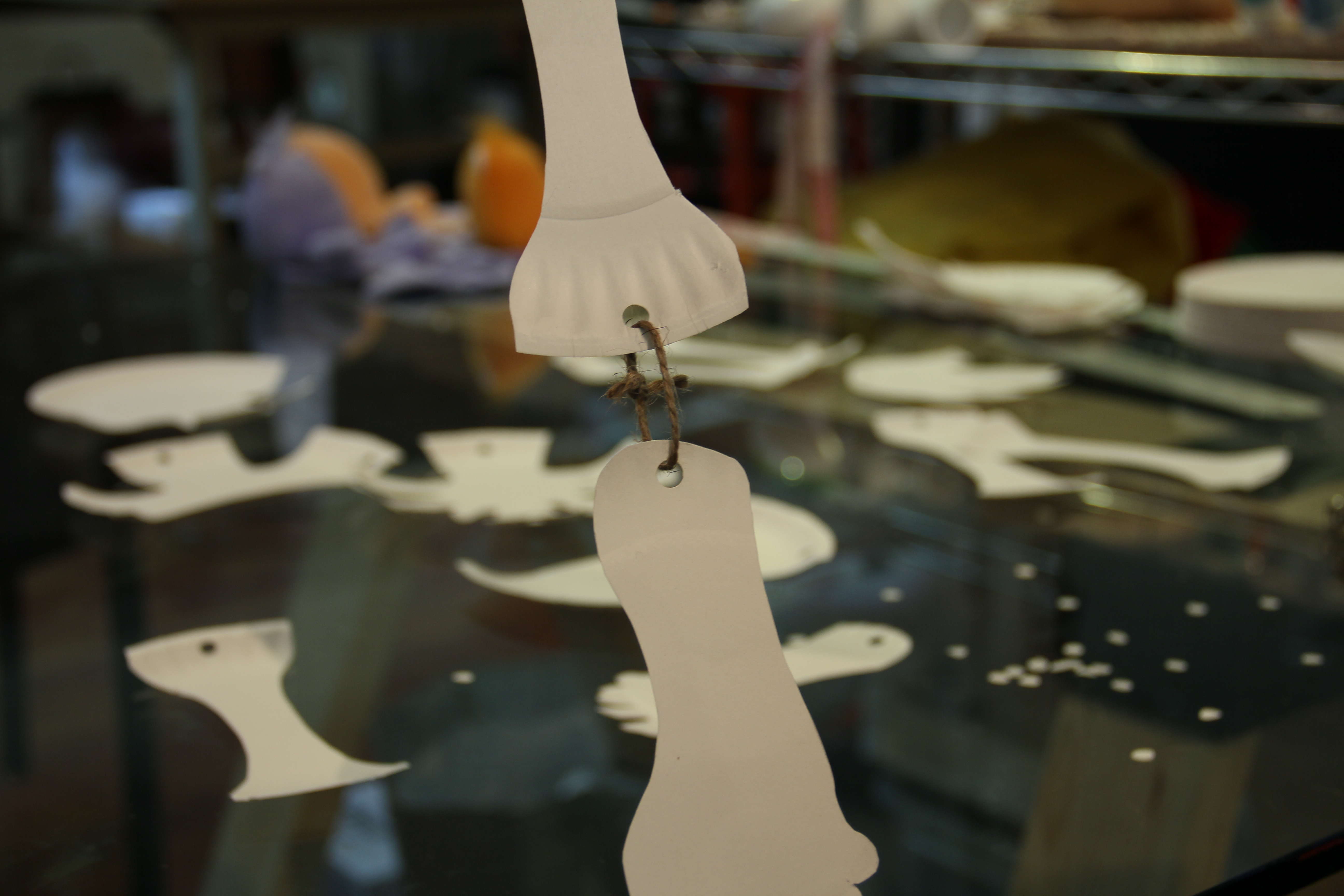 Paper Plate Skeleton : 4 Steps (with Pictures) - Instructables