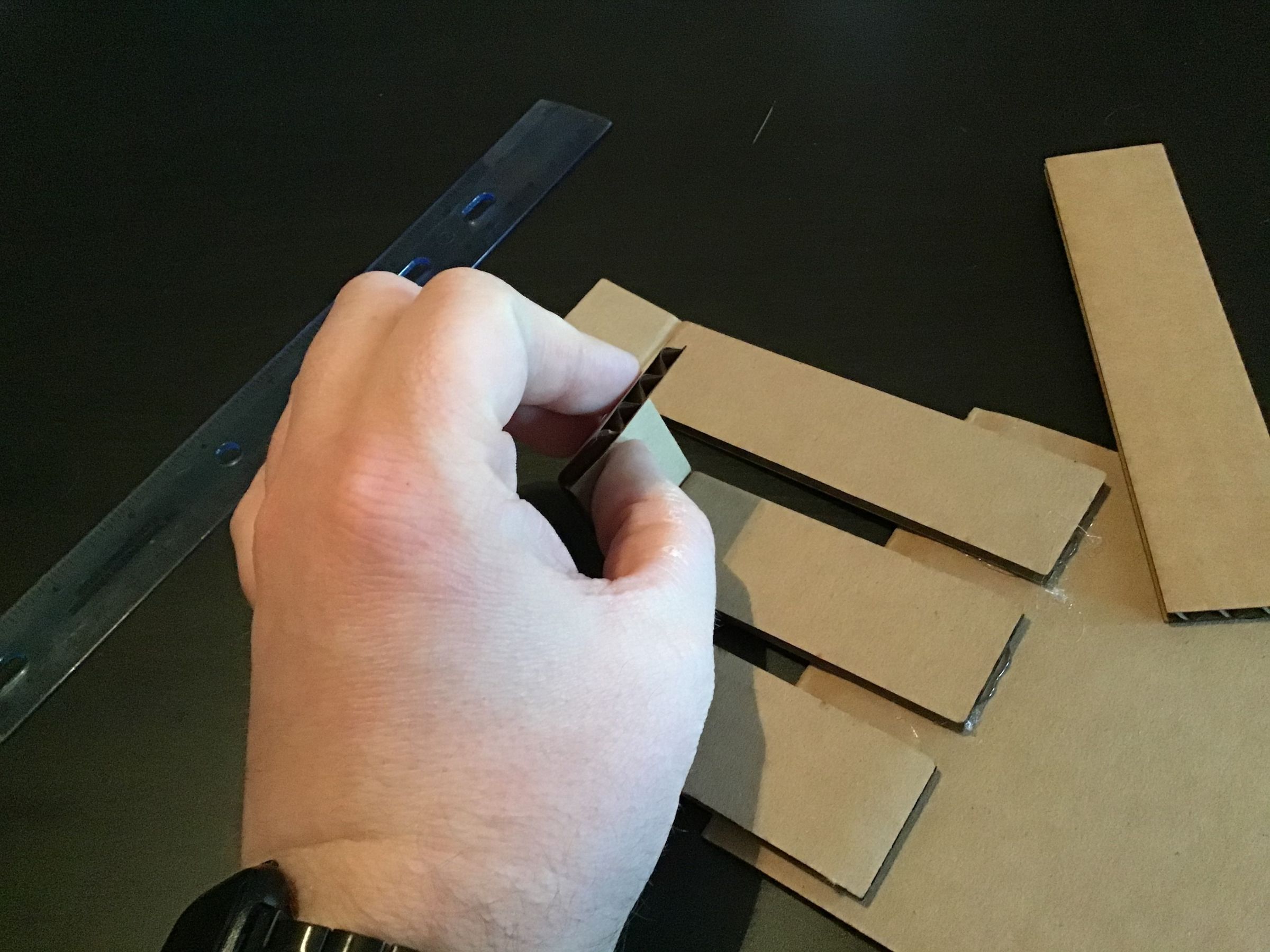 Mechanical Cardboard Hand : 6 Steps (with Pictures) - Instructables