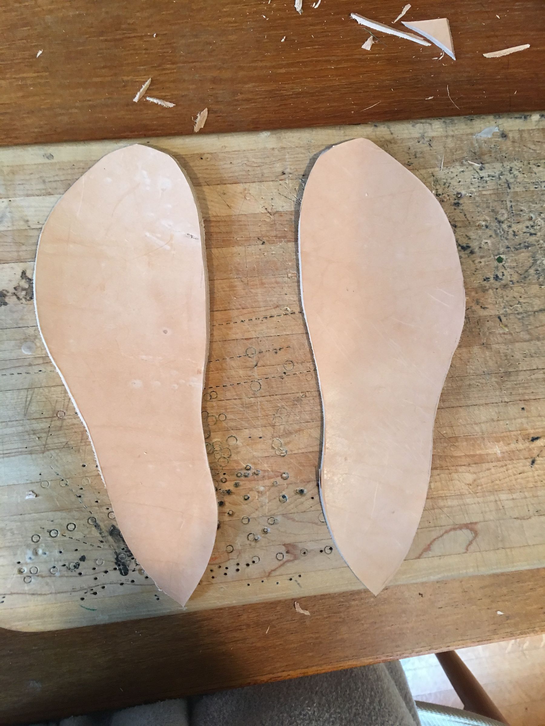 Viking Leather Turnshoes : 12 Steps (with Pictures) - Instructables