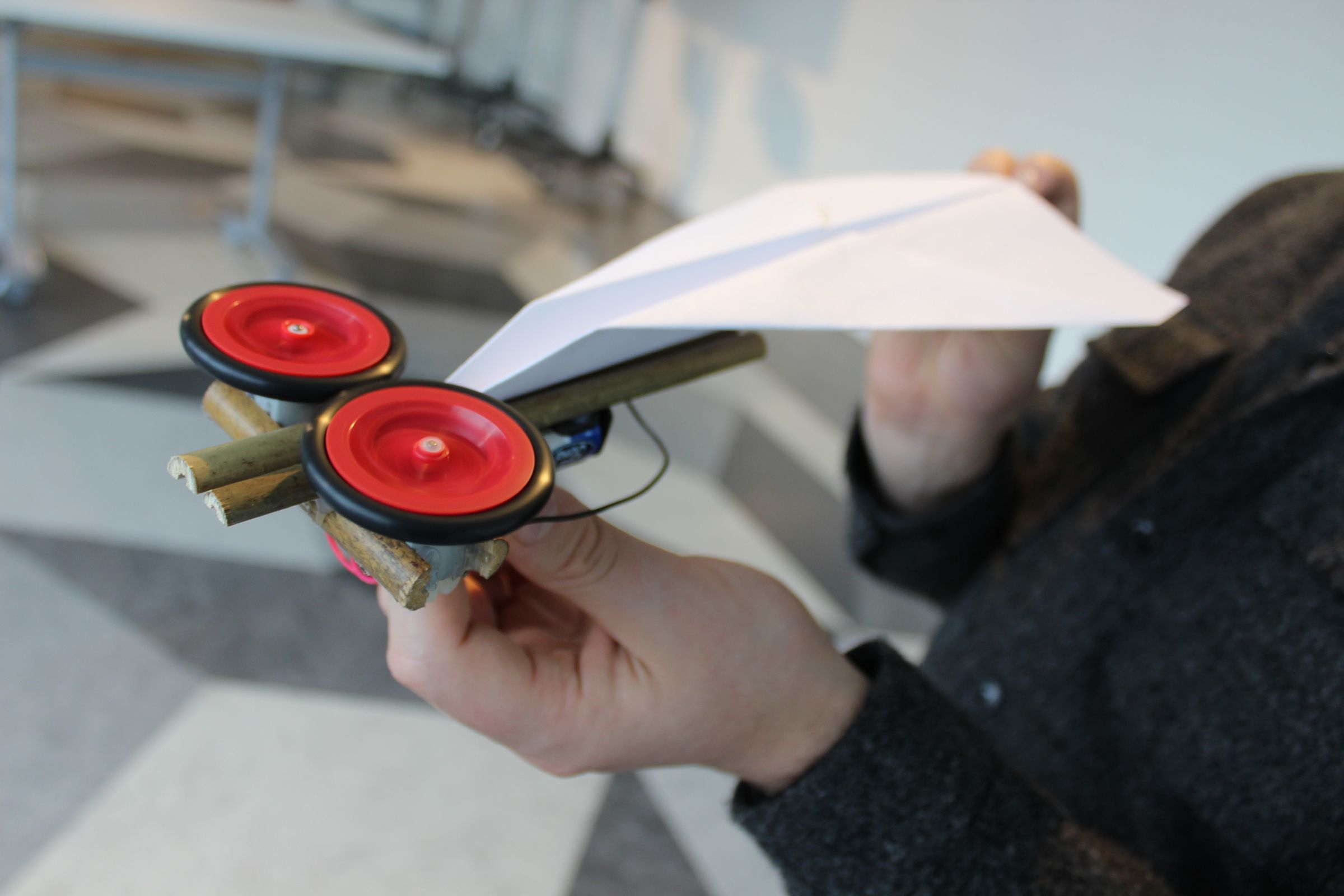 LET'S MAKE a PAPER PLANE LAUNCHER : 7 Steps (with Pictures) - Instructables