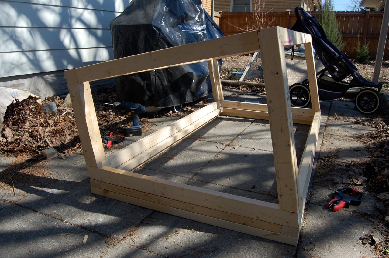 Build a Cold Frame Using Old Windows : 12 Steps (with Pictures ...