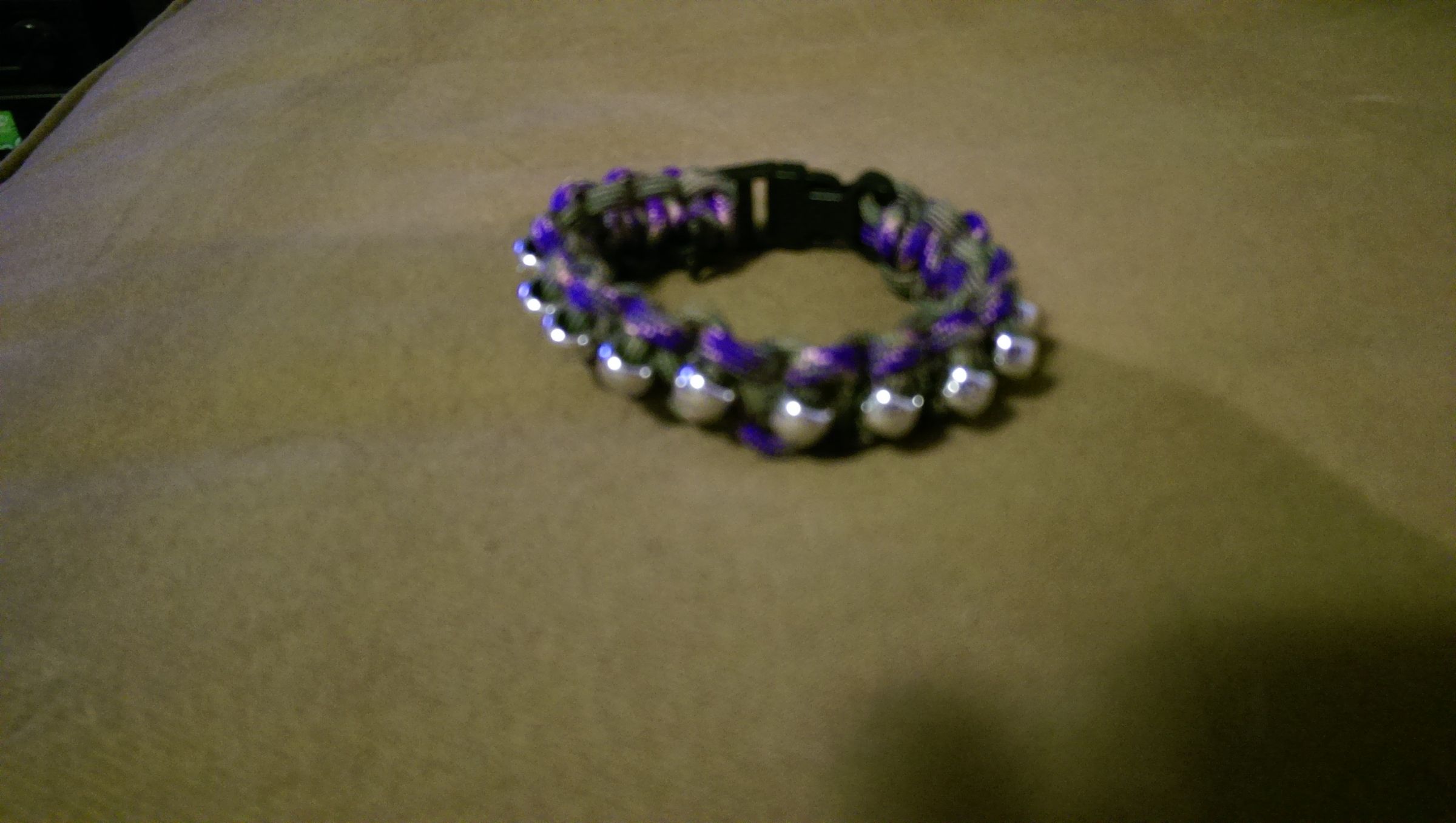Beaded Paracord Bracelet : 7 Steps - Instructables
