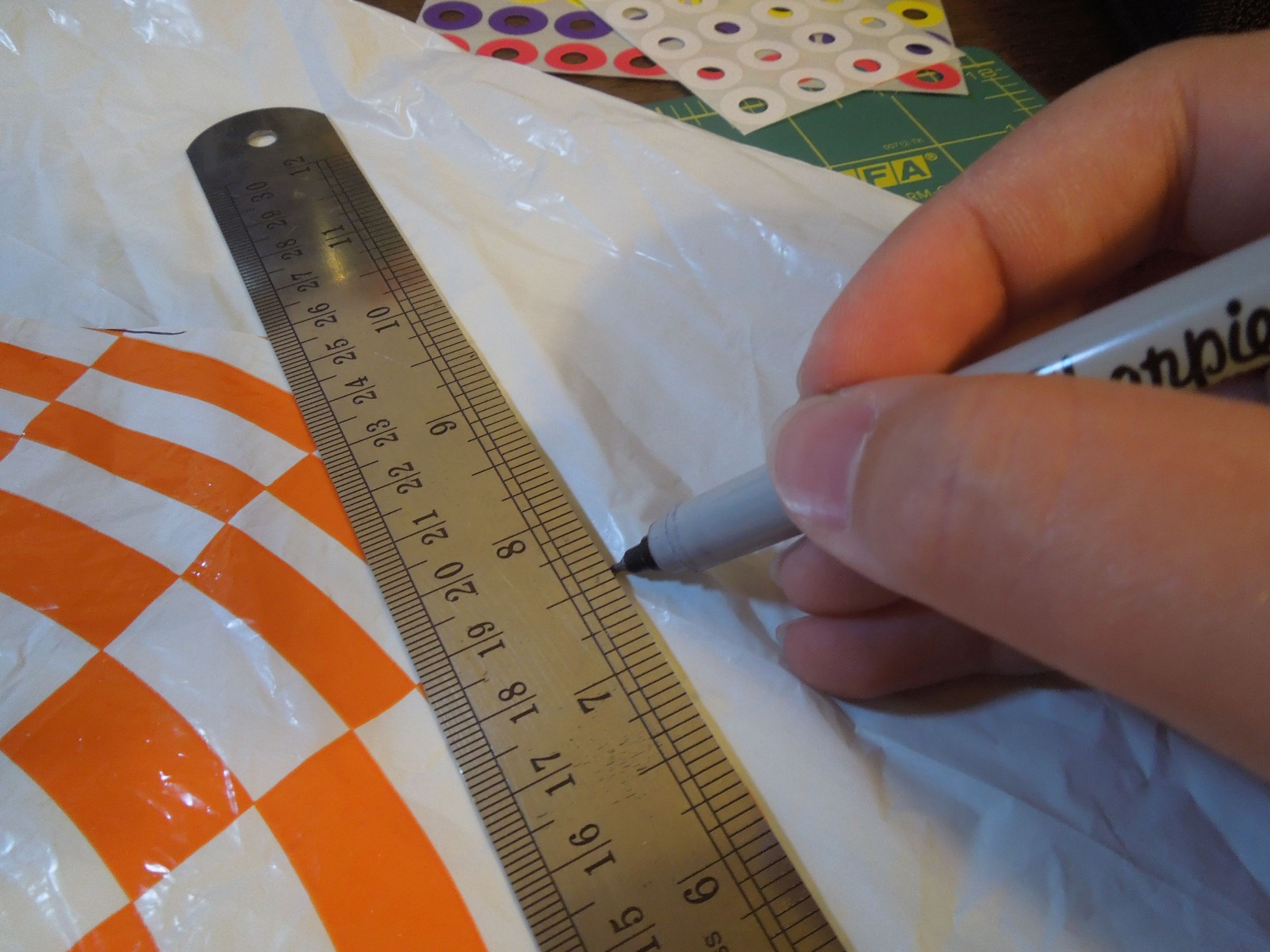 DIY Model Rocket Parachute : 8 Steps - Instructables