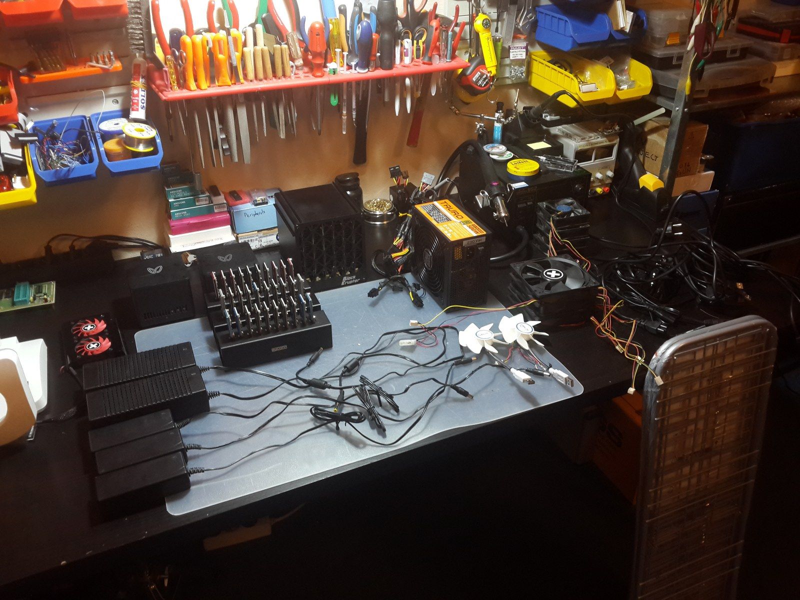 Build Your Own Portable Bitcoin Mining Rig / Battlestation : 5 Steps ...