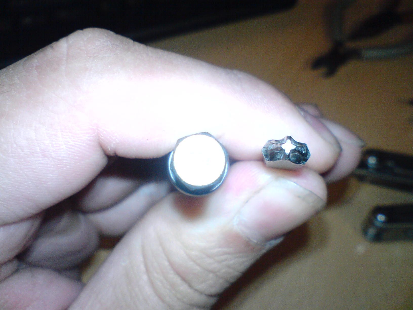 Leatherman Charge 1/4" Bit Adapter/extension : 3 Steps - Instructables