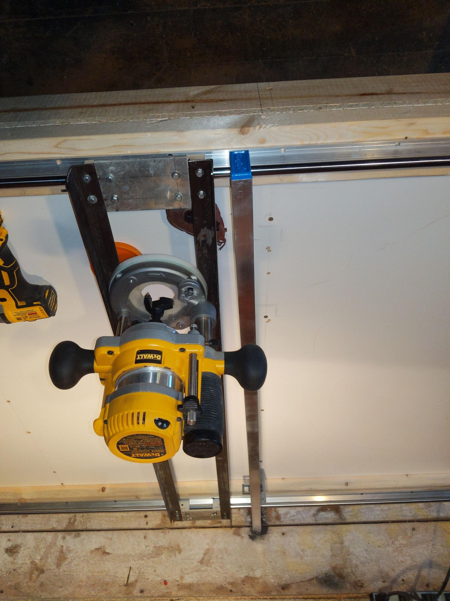 Plane Your Wood Slabs With a Planing Sled That You Build : 13 Steps ...