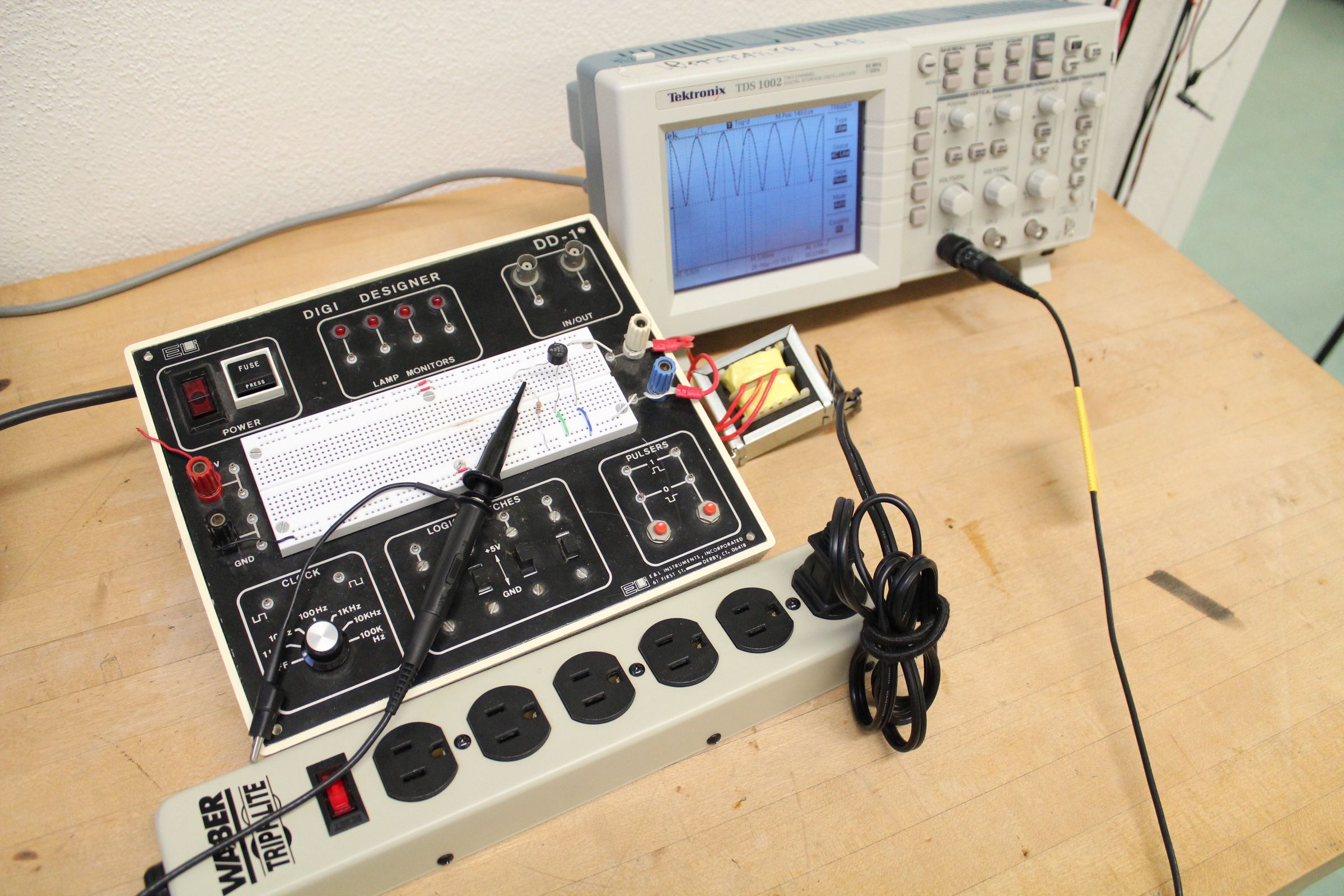 Create a DC Power Supply : 3 Steps - Instructables