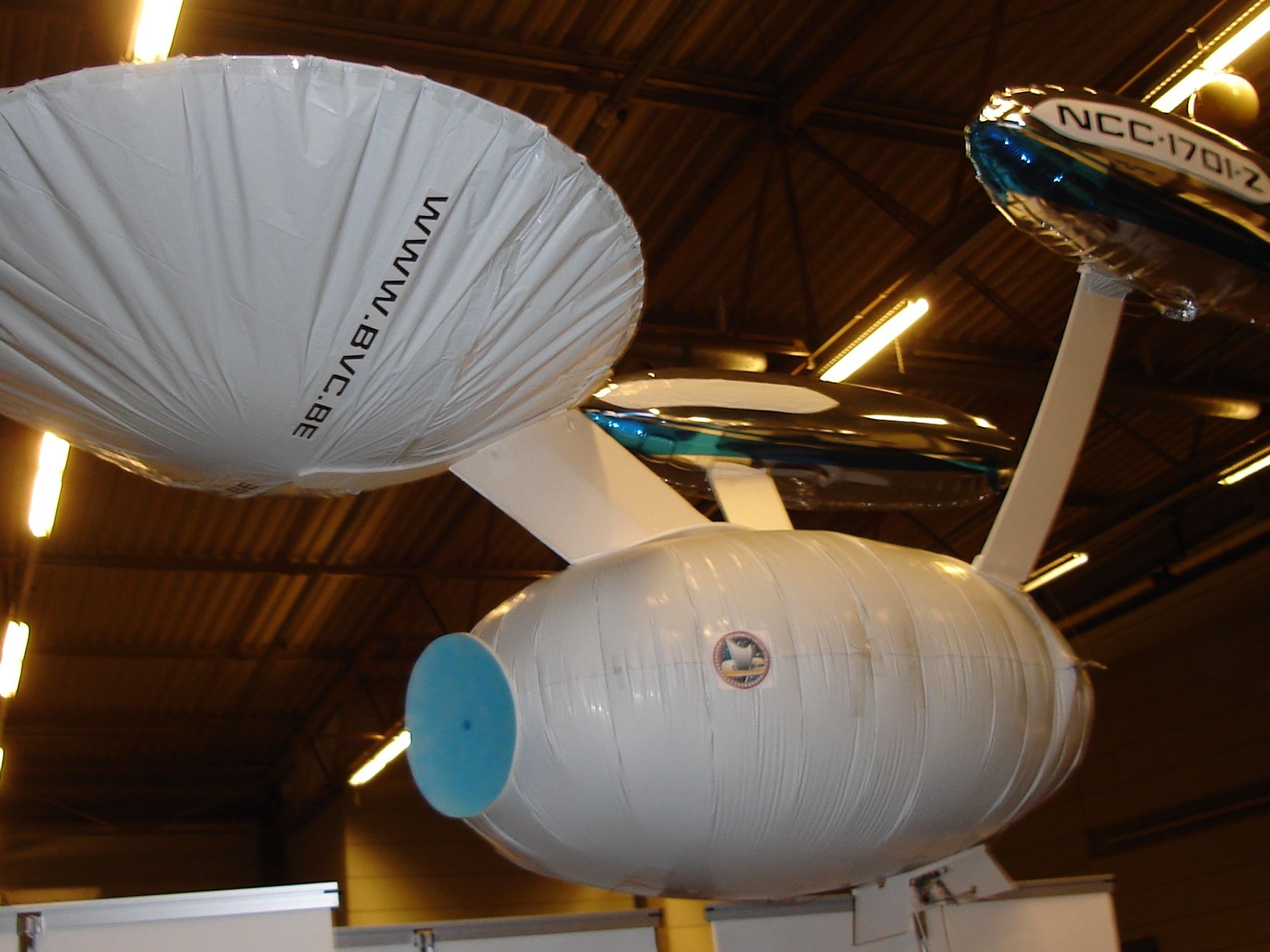 2 Meter Flying RC Starship Enterprise : 8 Steps (with Pictures ...