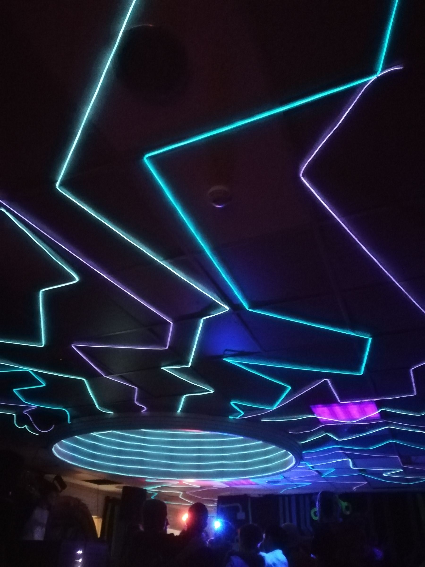 DMX Controlled EL Wire Ceiling : 9 Steps (with Pictures) - Instructables