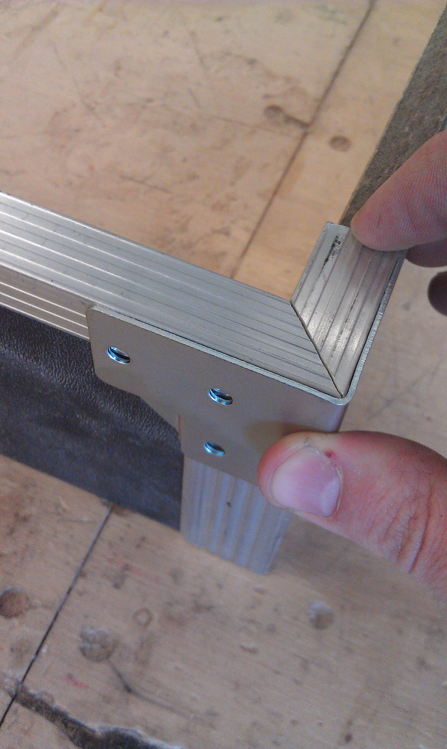 Road Case : 8 Steps - Instructables