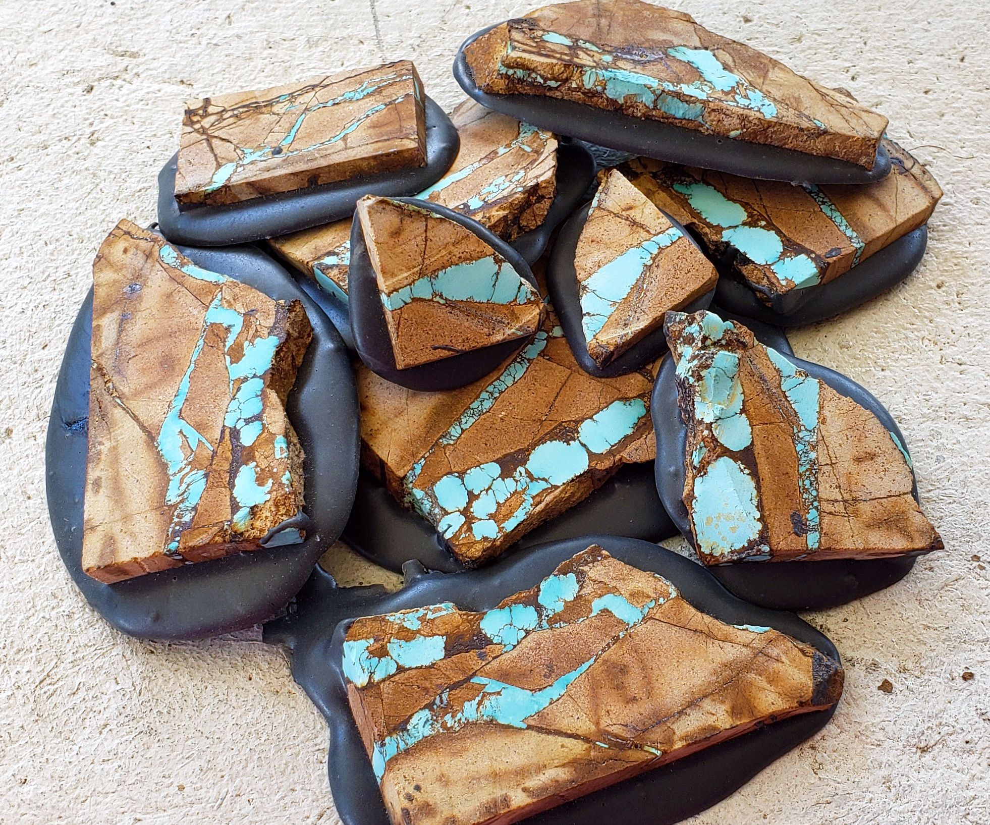 How to Back Turquoise for Jewelry : 6 Steps (with Pictures) - Instructables