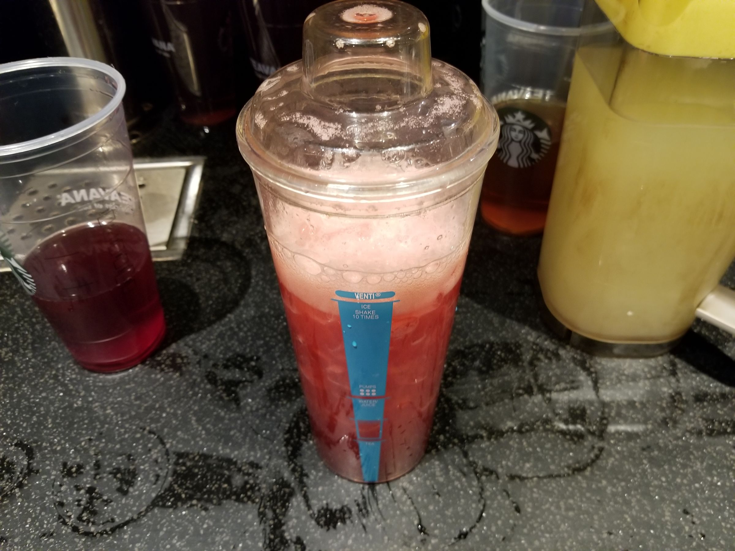 How to Make a Starbucks Refresher Lemonade : 10 Steps - Instructables