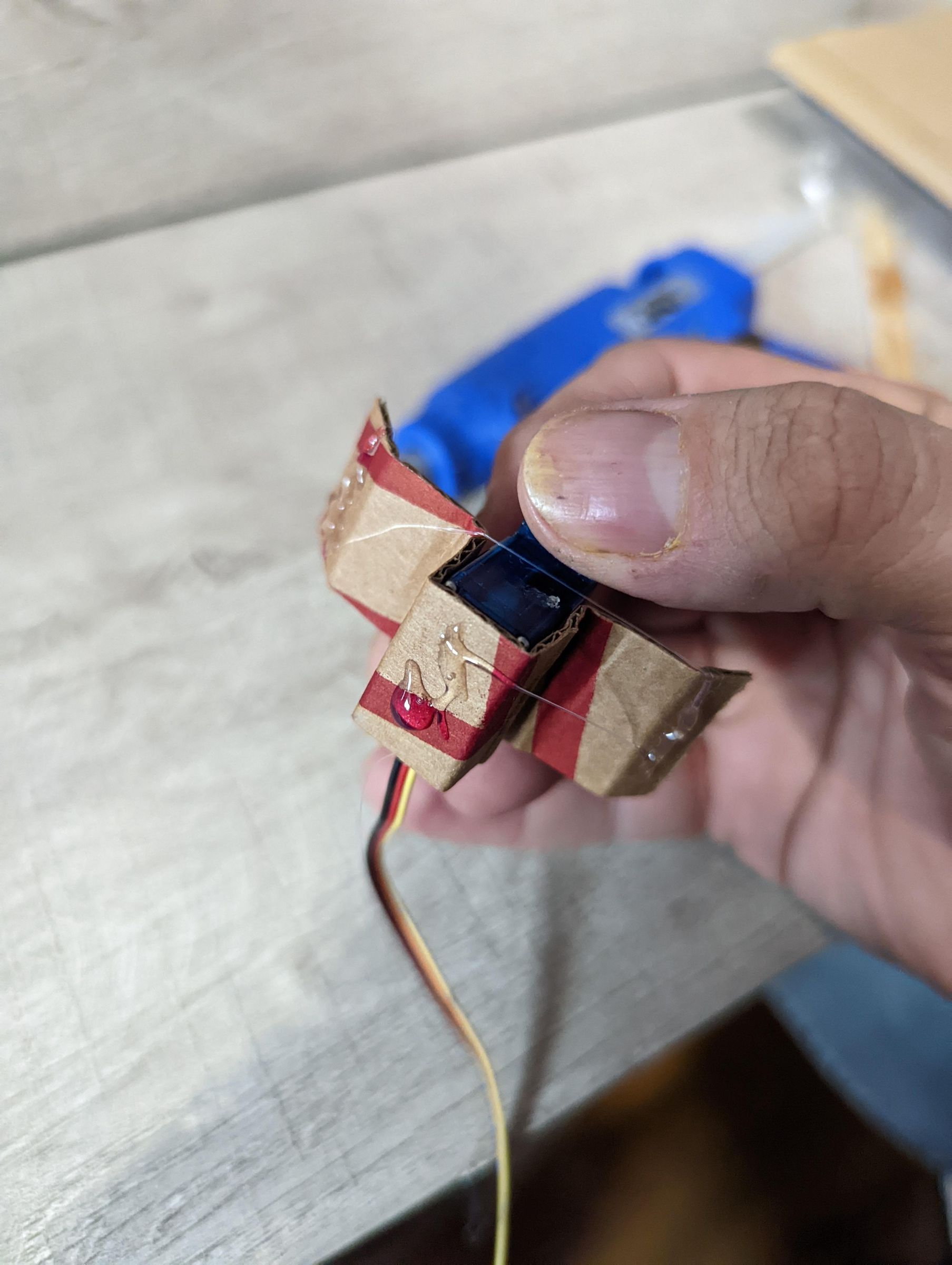Sunspot (head Mounted Sunblocker) : 6 Steps (with Pictures) - Instructables