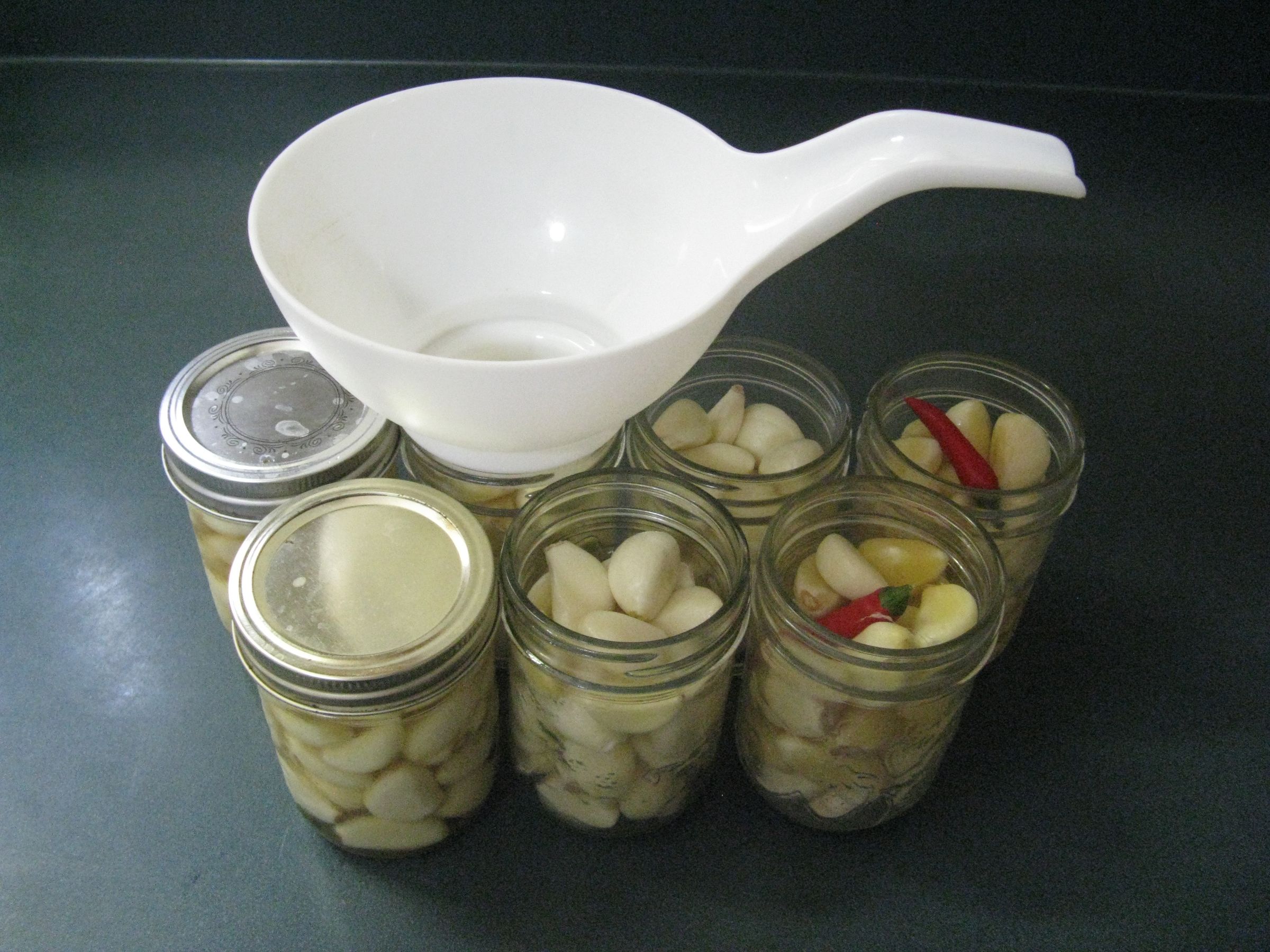 How to Pickle Garlic : 7 Steps (with Pictures) - Instructables