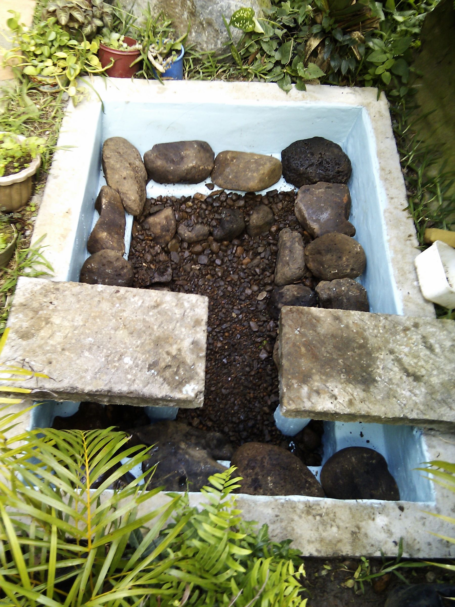 Concrete Pond : 9 Steps (with Pictures) - Instructables