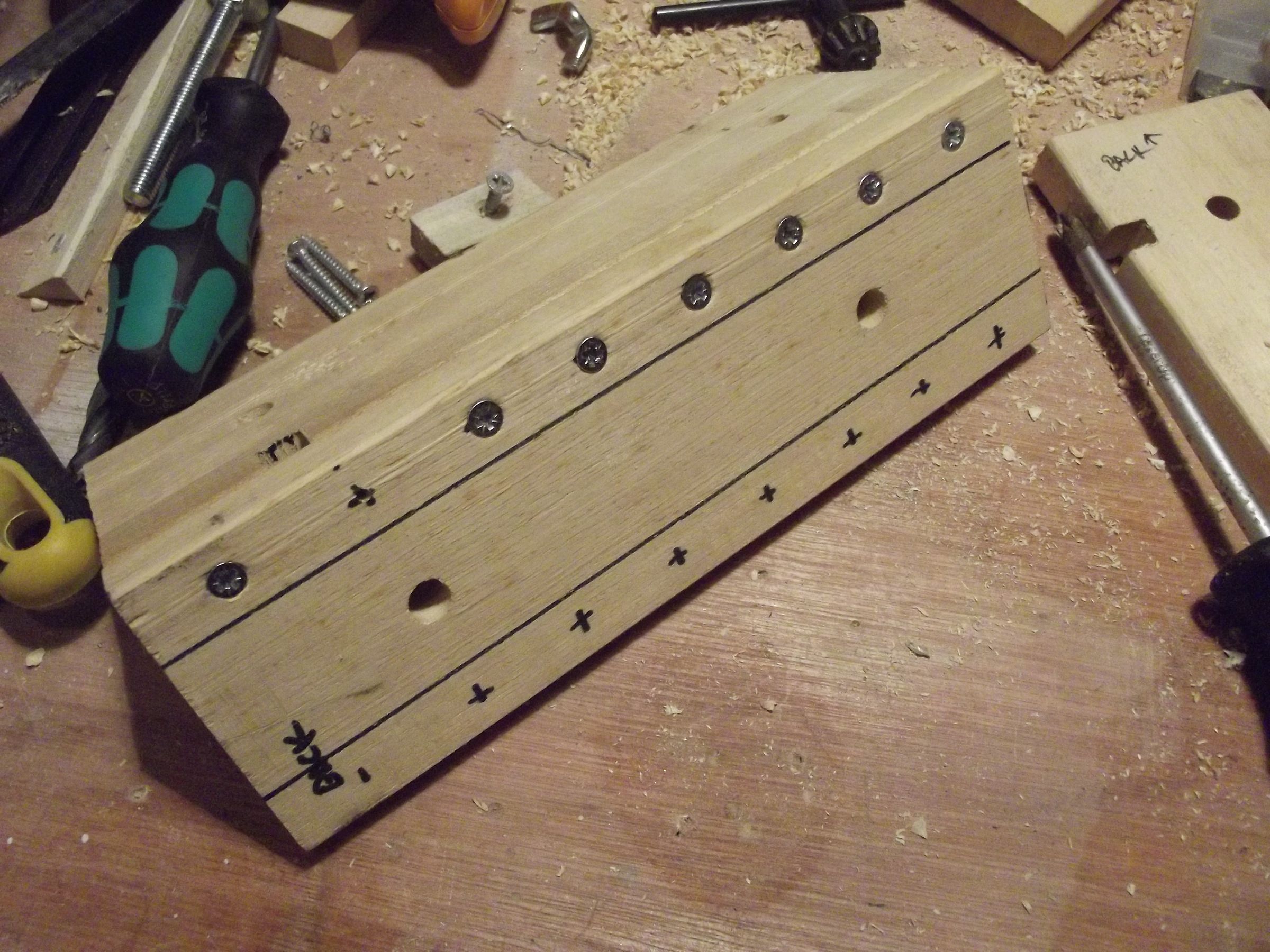 Varifocal Triple Monitor Stand : 10 Steps (with Pictures) - Instructables