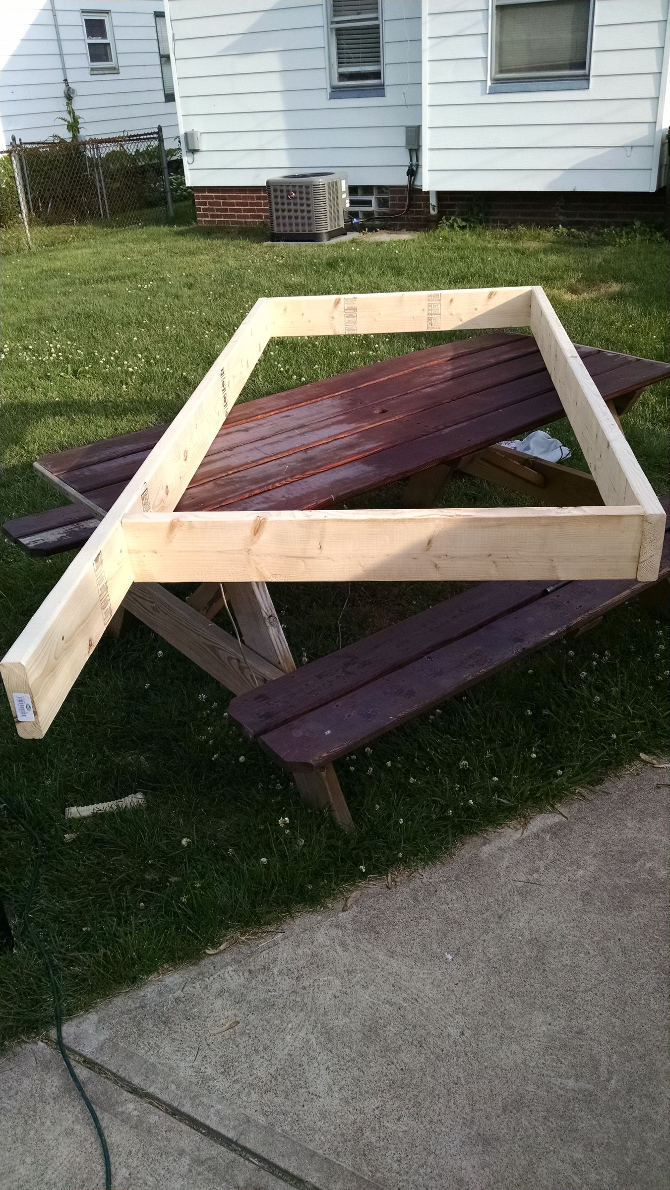 Floating Loft Bed : 11 Steps (with Pictures) - Instructables