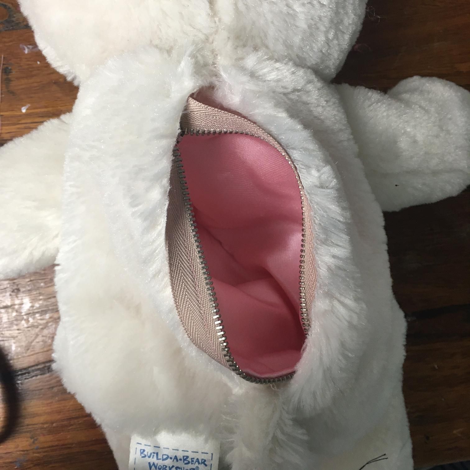 Bear Pocket With Zipper : 8 Steps (with Pictures) - Instructables