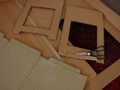 How to Make a Papier Mache Side Table : 11 Steps (with Pictures ...
