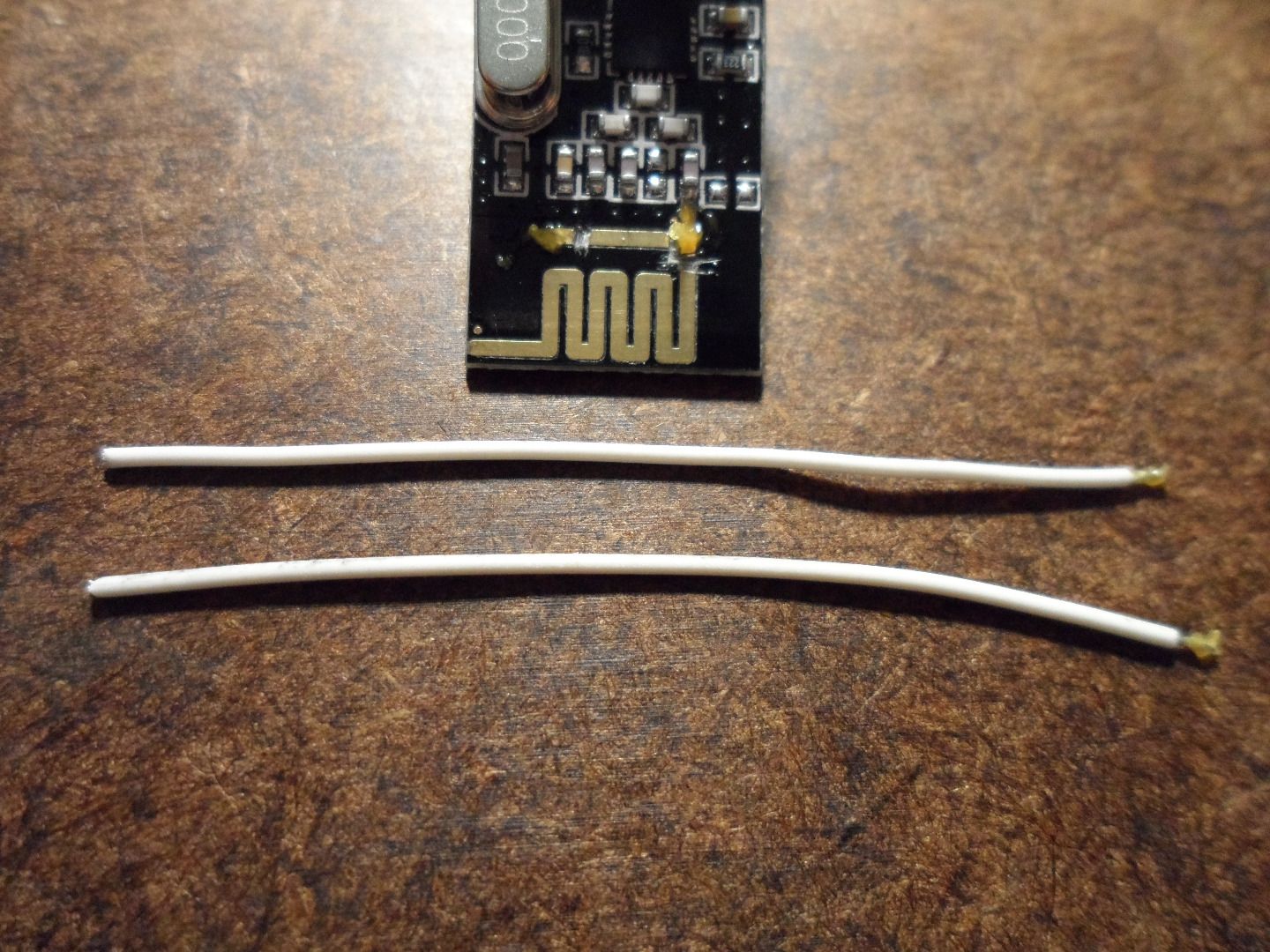 Enhanced NRF24L01 Radio With a DIY Dipole Antenna Modification. : 5 ...