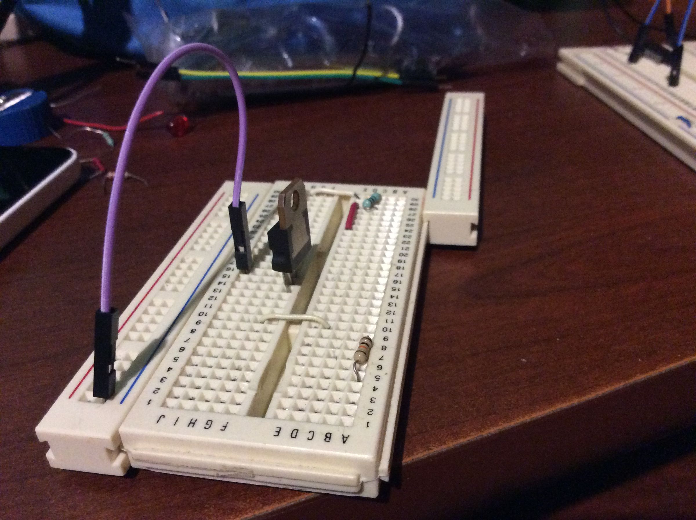 Conoce Y Prepara Tu Protoboard : 4 Steps - Instructables