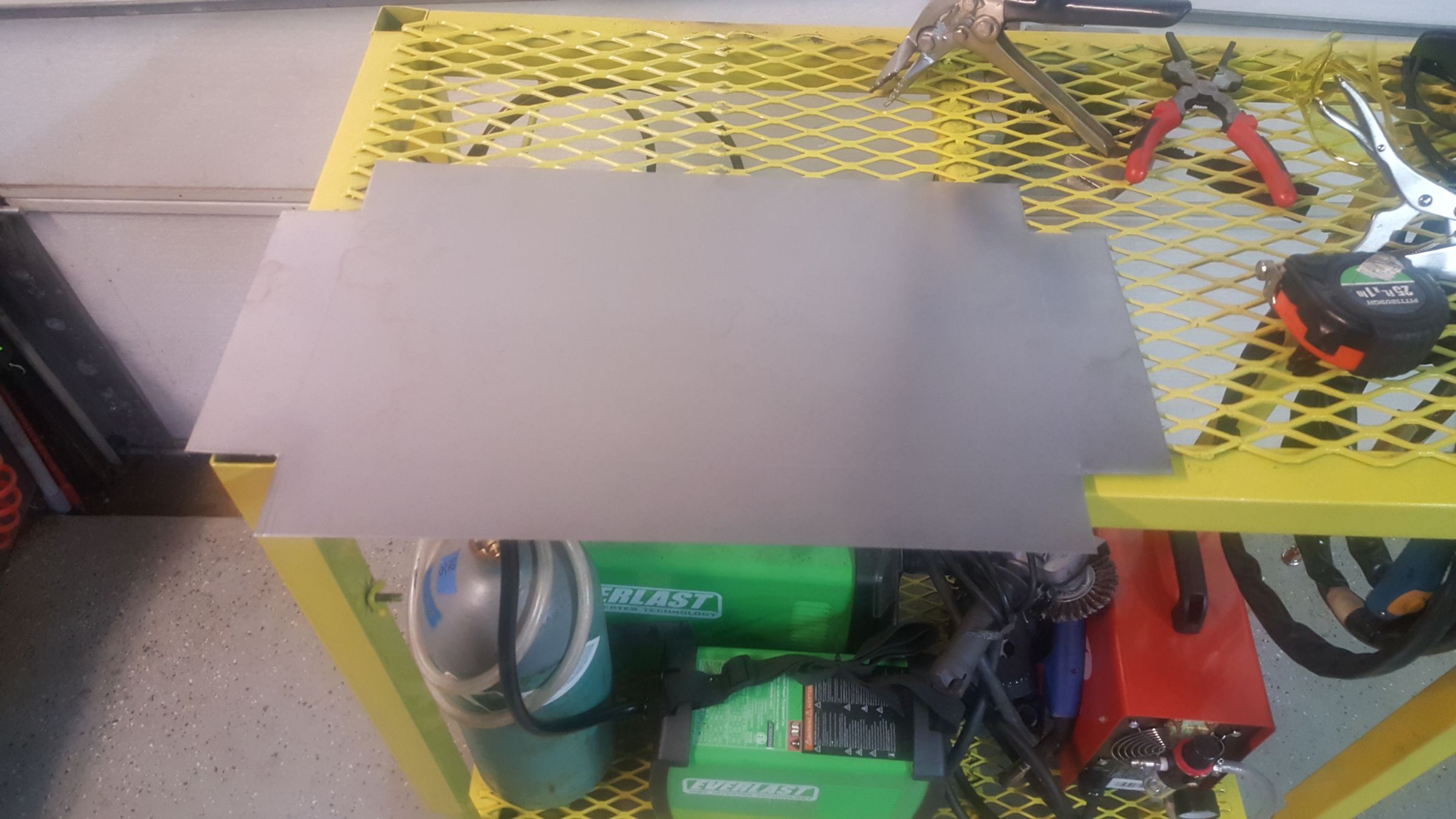 How to Make a Metal Drawer! : 10 Steps (with Pictures) - Instructables