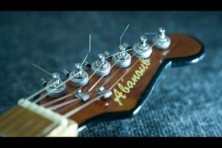 Electric Guitar From Scratch : 3 Steps - Instructables
