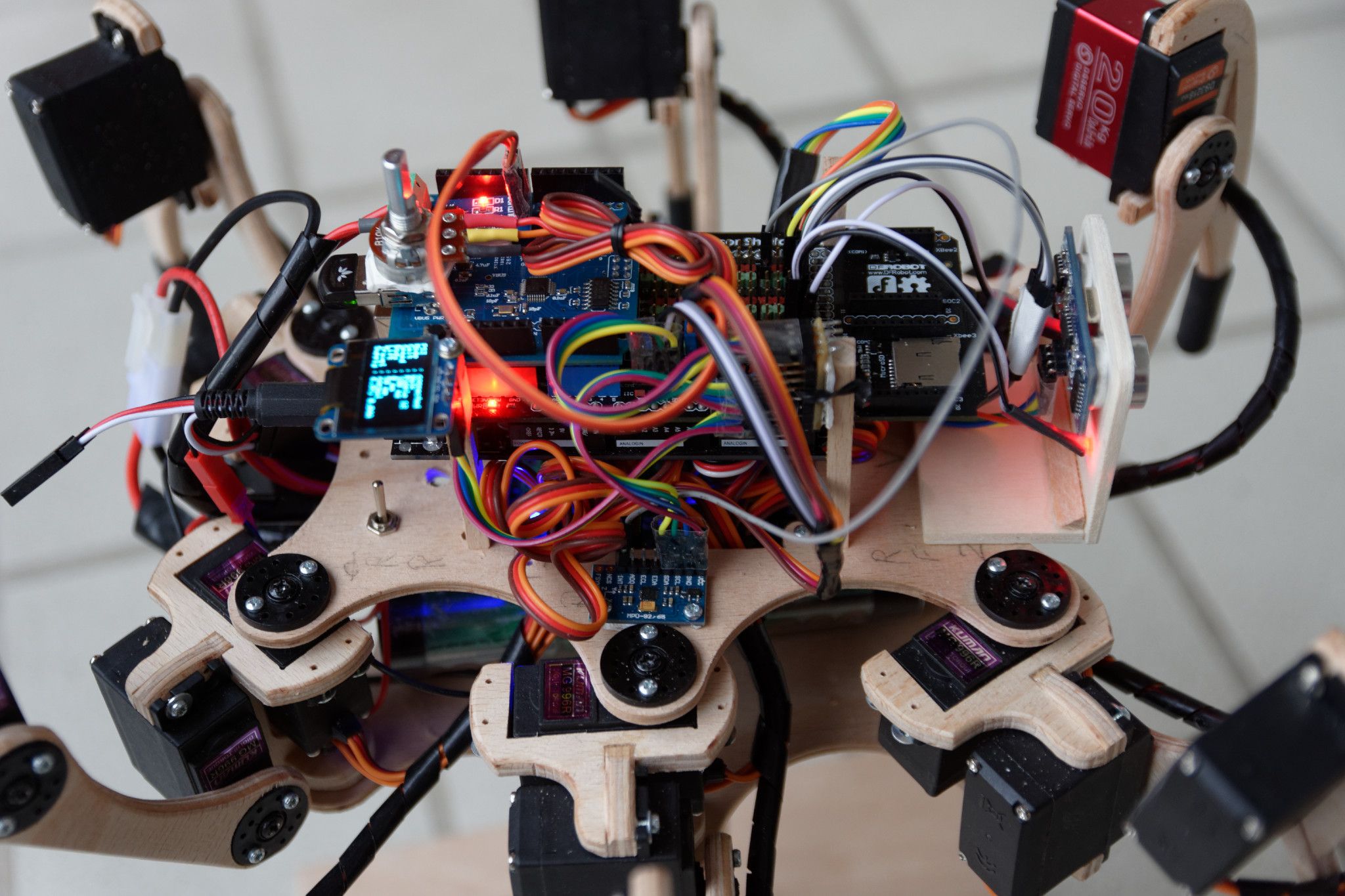 Hexapod : 14 Steps (with Pictures) - Instructables