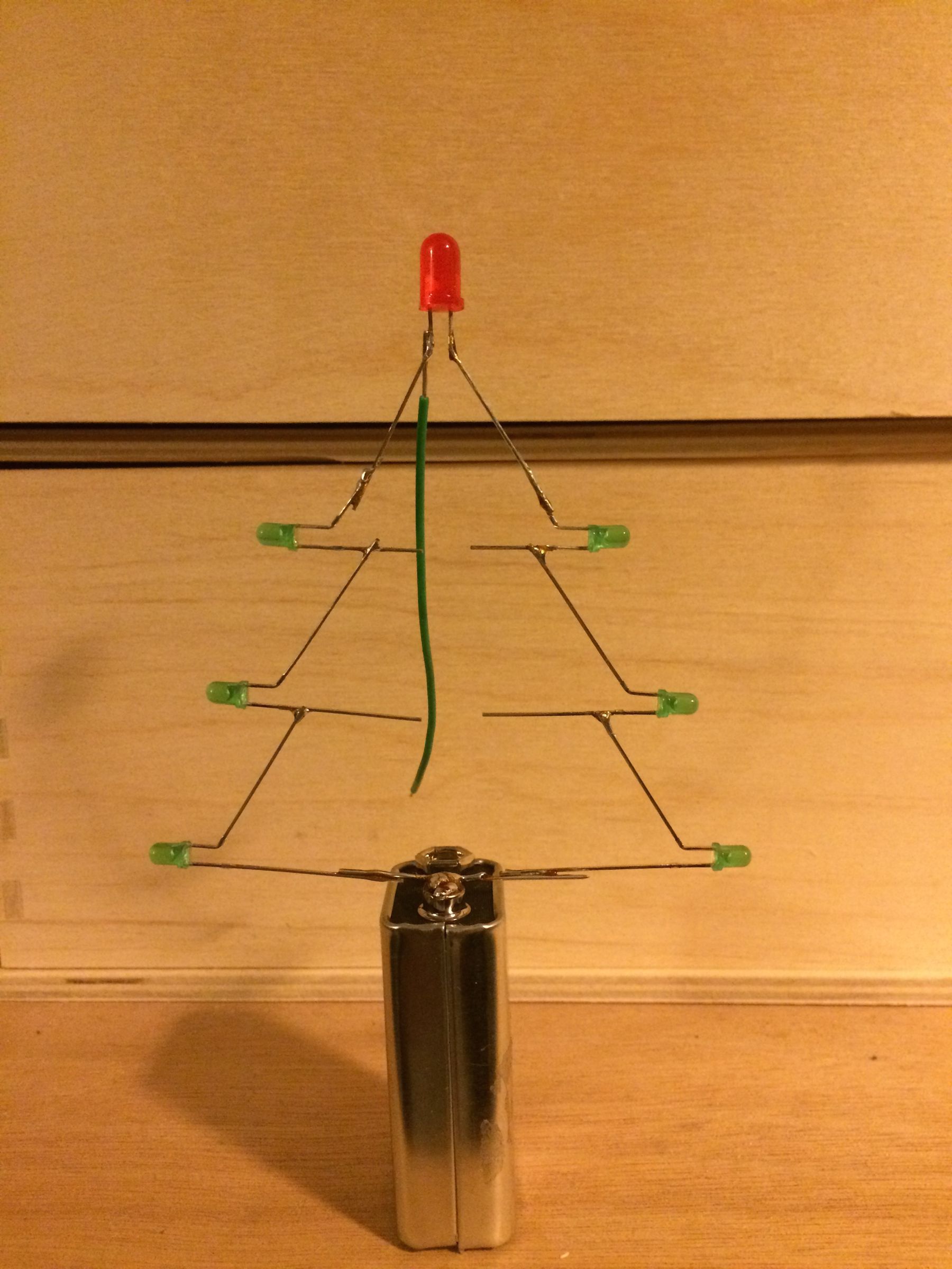 Christmas LED Tree : 5 Steps - Instructables