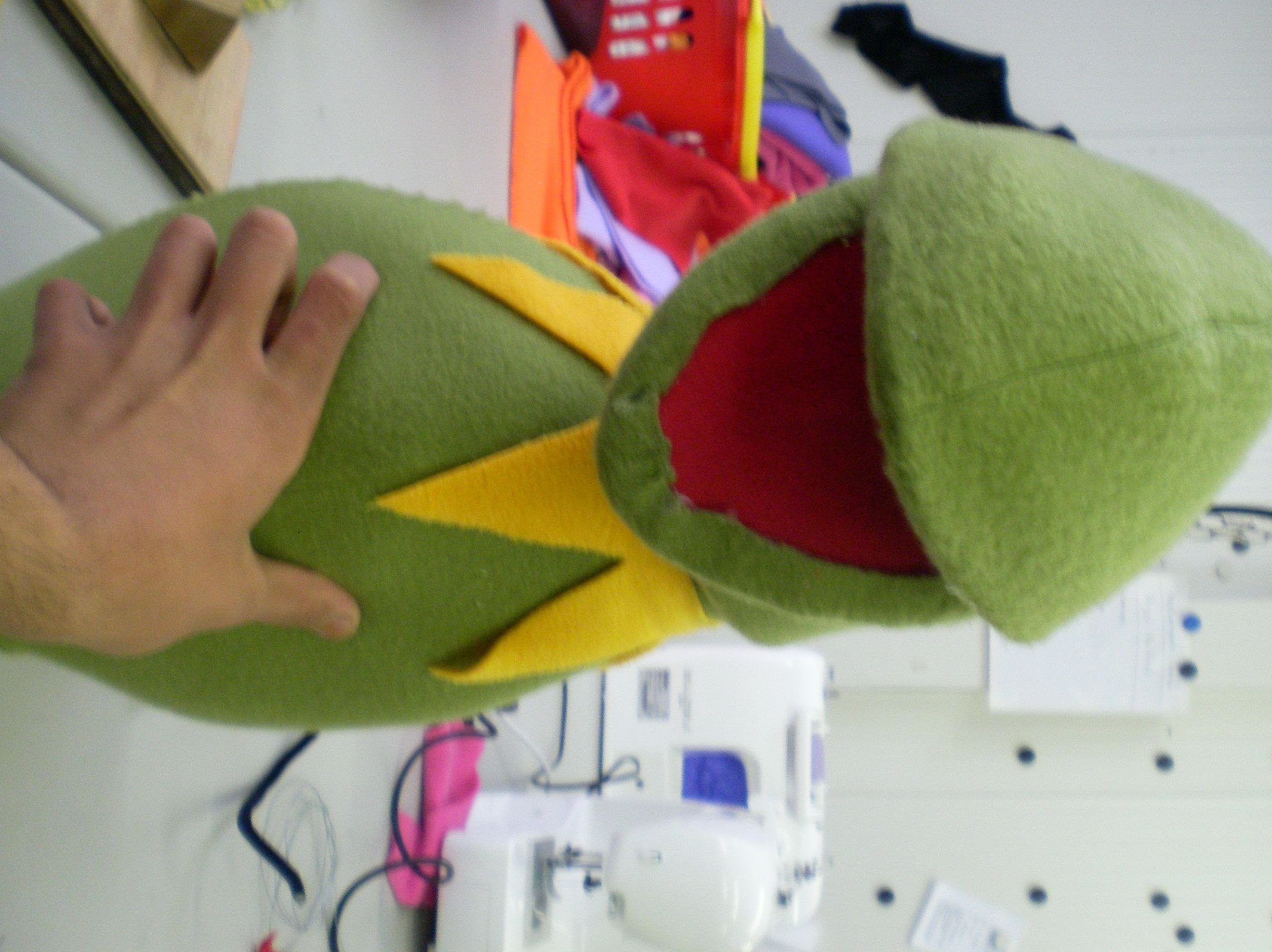 Kermit the Frog Clone : 10 Steps (with Pictures) - Instructables