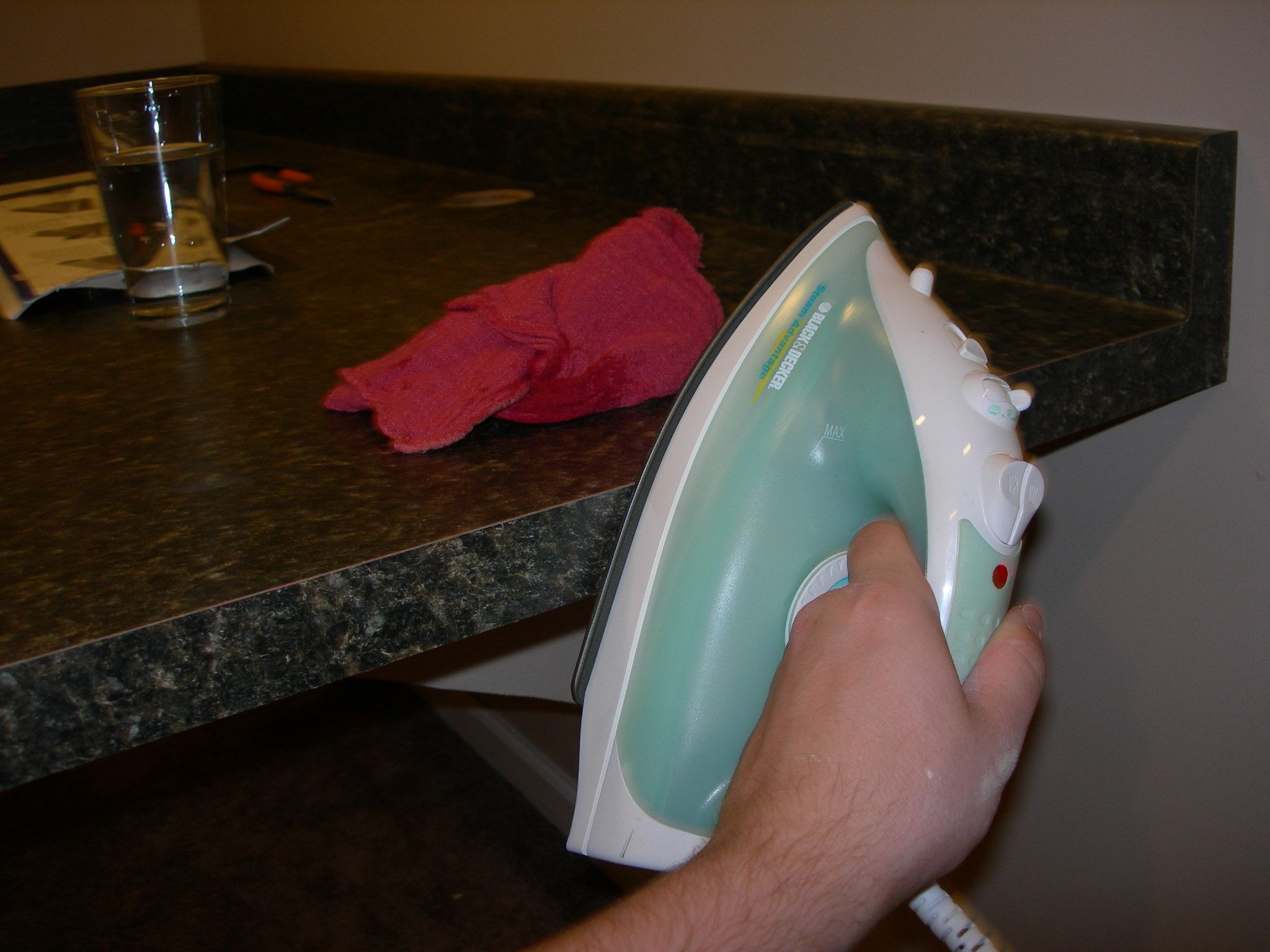 Make a Desk From a Kitchen Countertop! : 16 Steps - Instructables