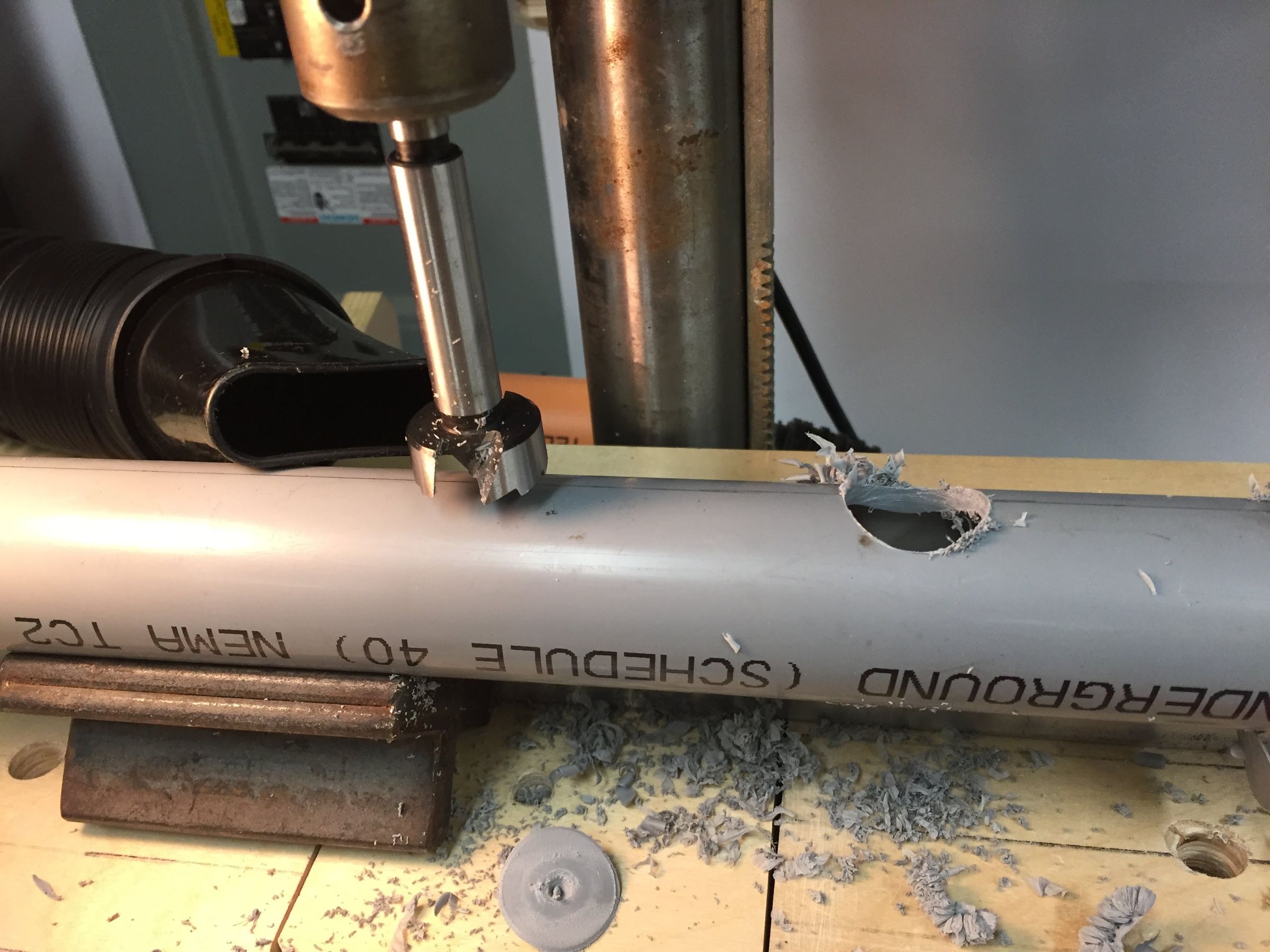 TRASH to Angle Grinder Mitre Saw : 9 Steps (with Pictures) - Instructables