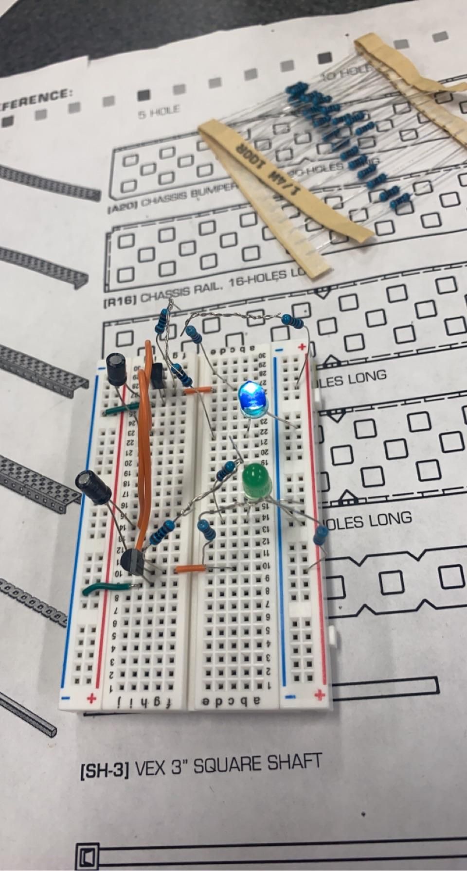 Simple Blinking LED Circuit : 5 Steps (with Pictures) - Instructables